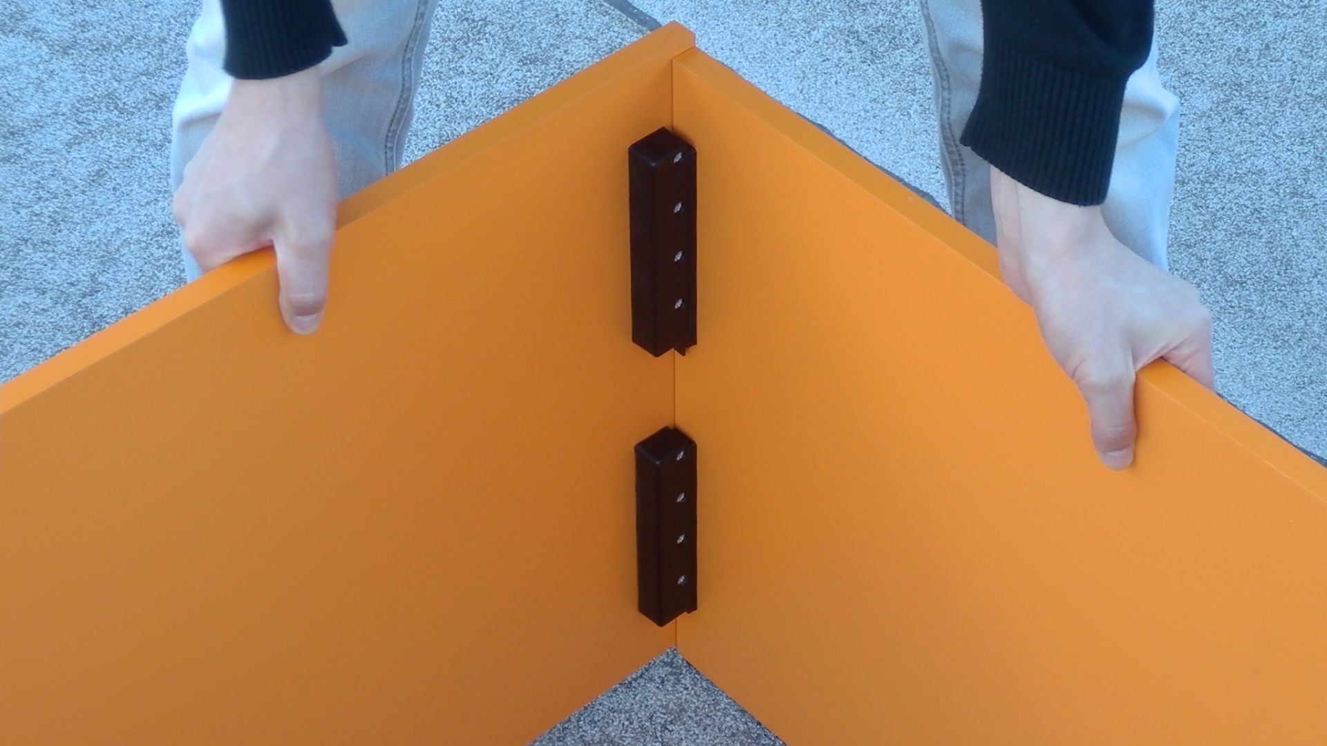 Collapsible Portable Display Stands/Boxes With Built-In Storage Space ...