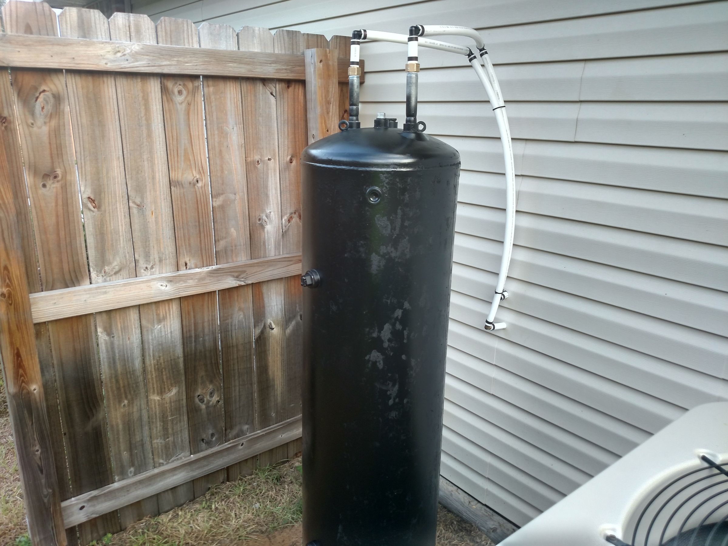 Make a Cheap Solar Batch Water Heater (Solar Preheater) : 9 Steps (with ...