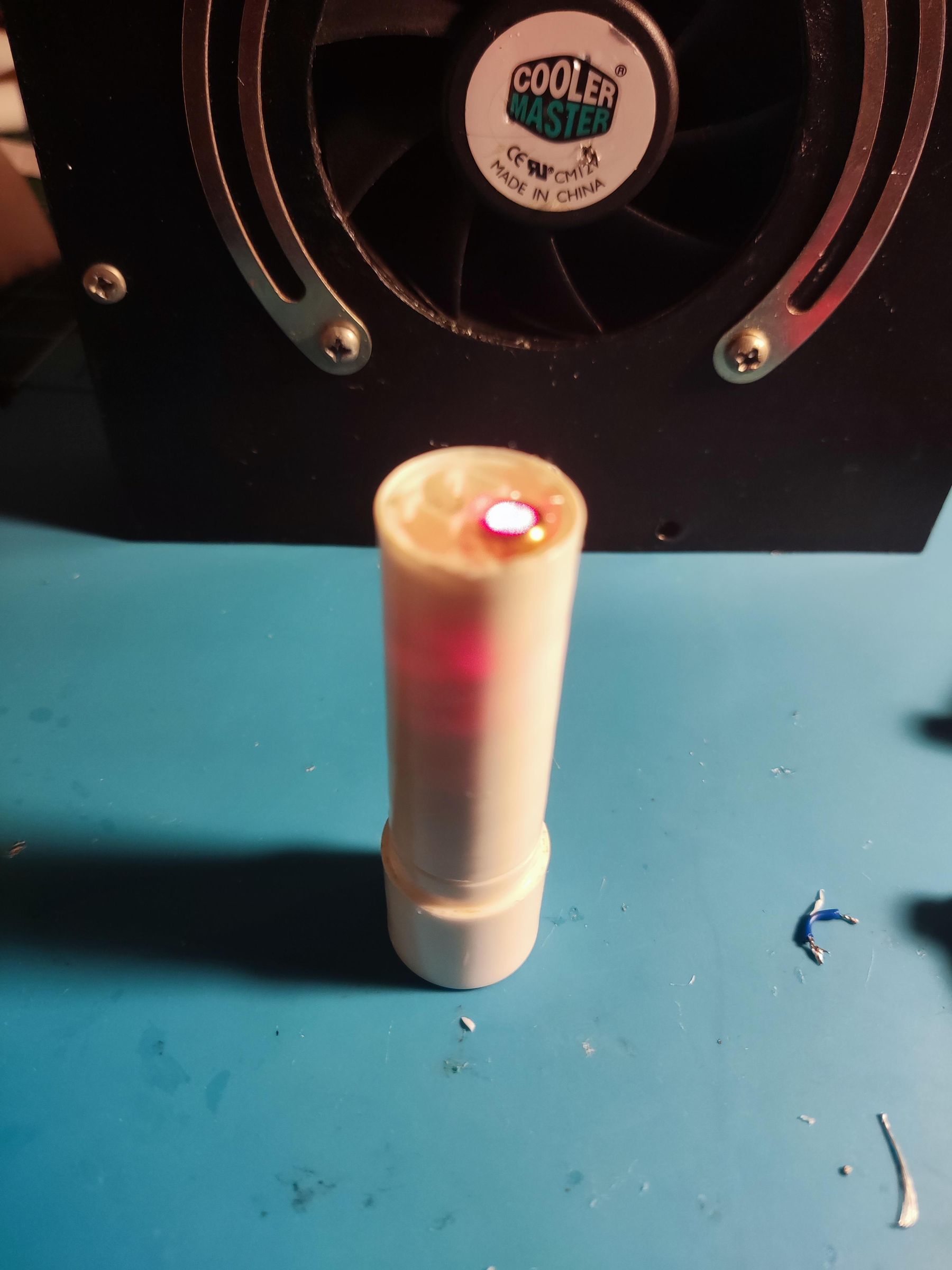 Nivea Twisting Spy Laser Rechargable Using Old Vape Lipo : 6 Steps ...