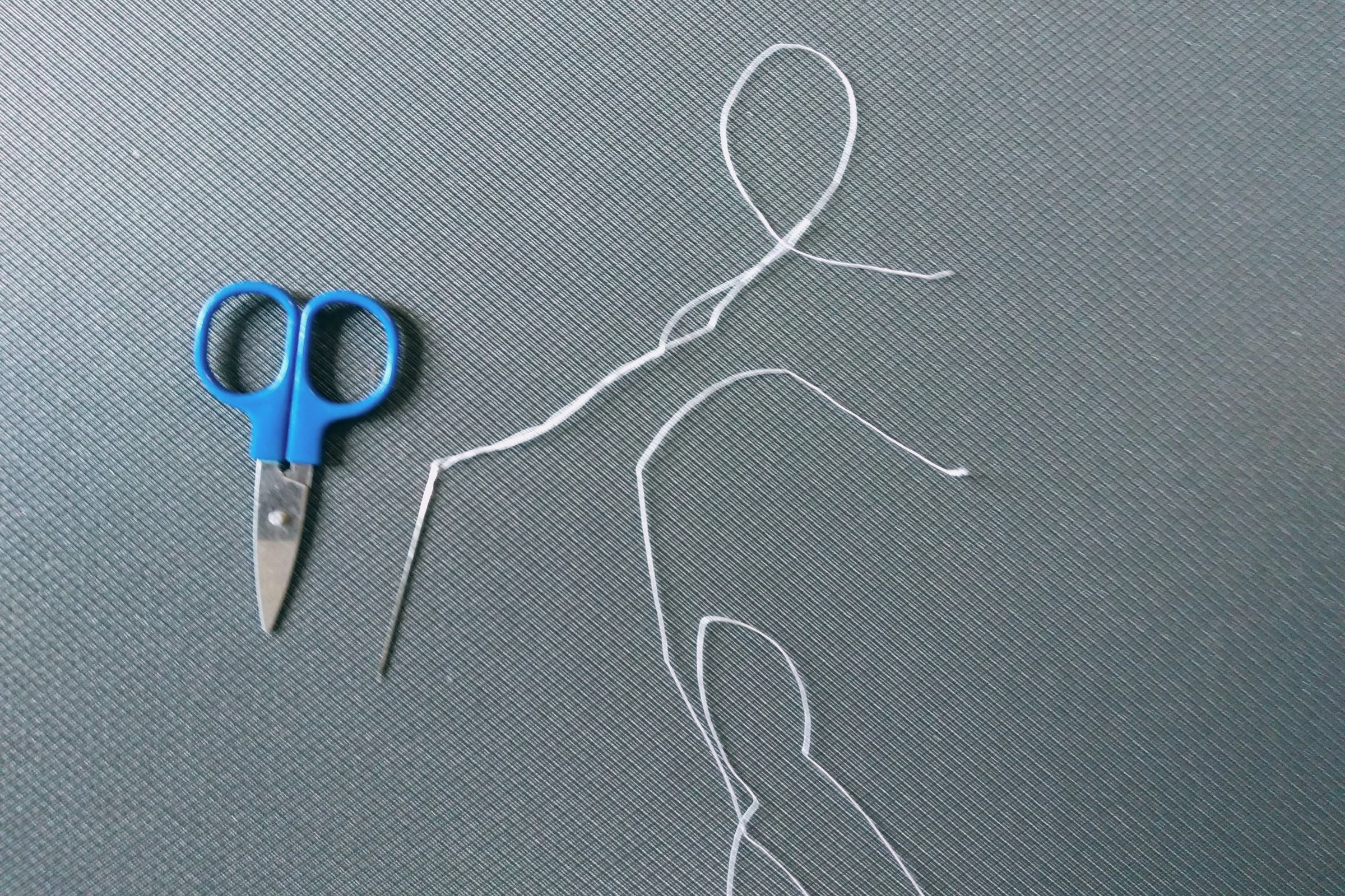 Hem a Dress With a Hotel Sewing Kit : 5 Steps - Instructables