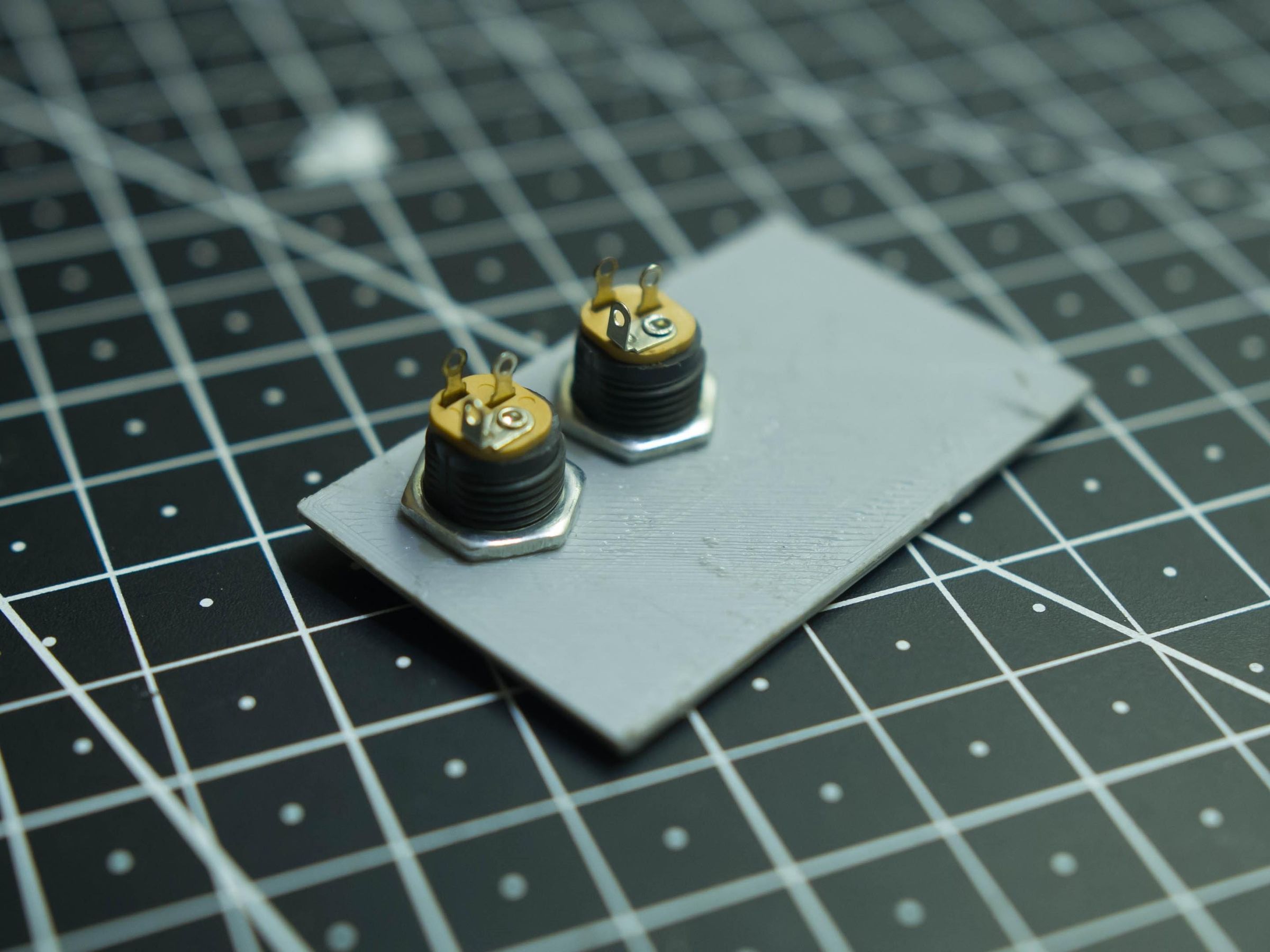 Enclosure for Your Project With Aluminum Extrusion : 7 Steps (with ...