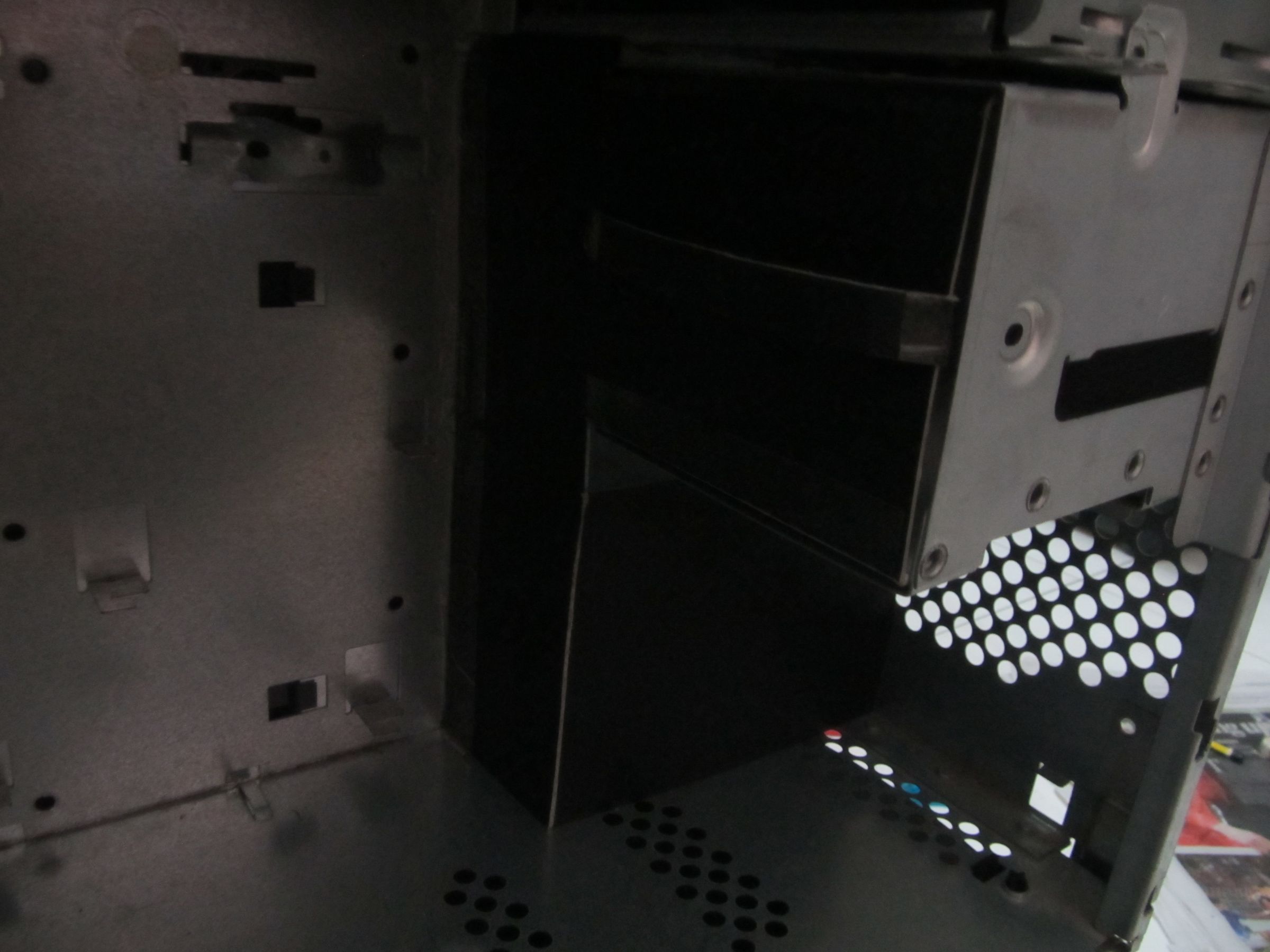 PC to Portable Workstation/toolbox : 8 Steps (with Pictures ...