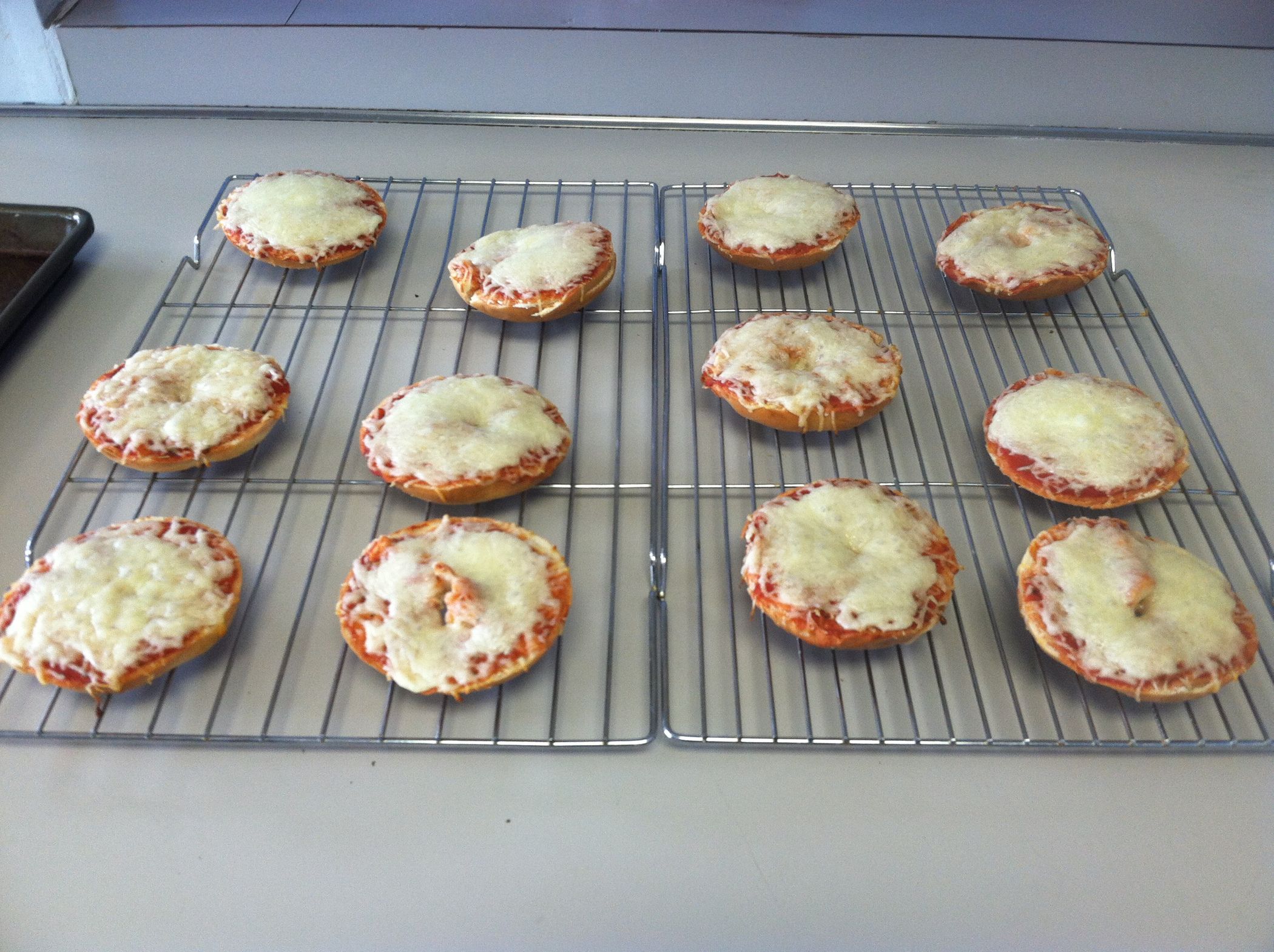 "Bizza" : 8 Steps - Instructables