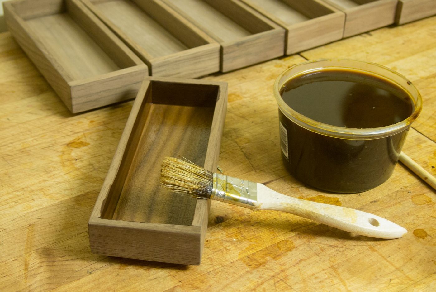 Food-Safe Wood Finish With Shellac (+ Bee's Wax / Walnut Oil) : 6 Steps ...