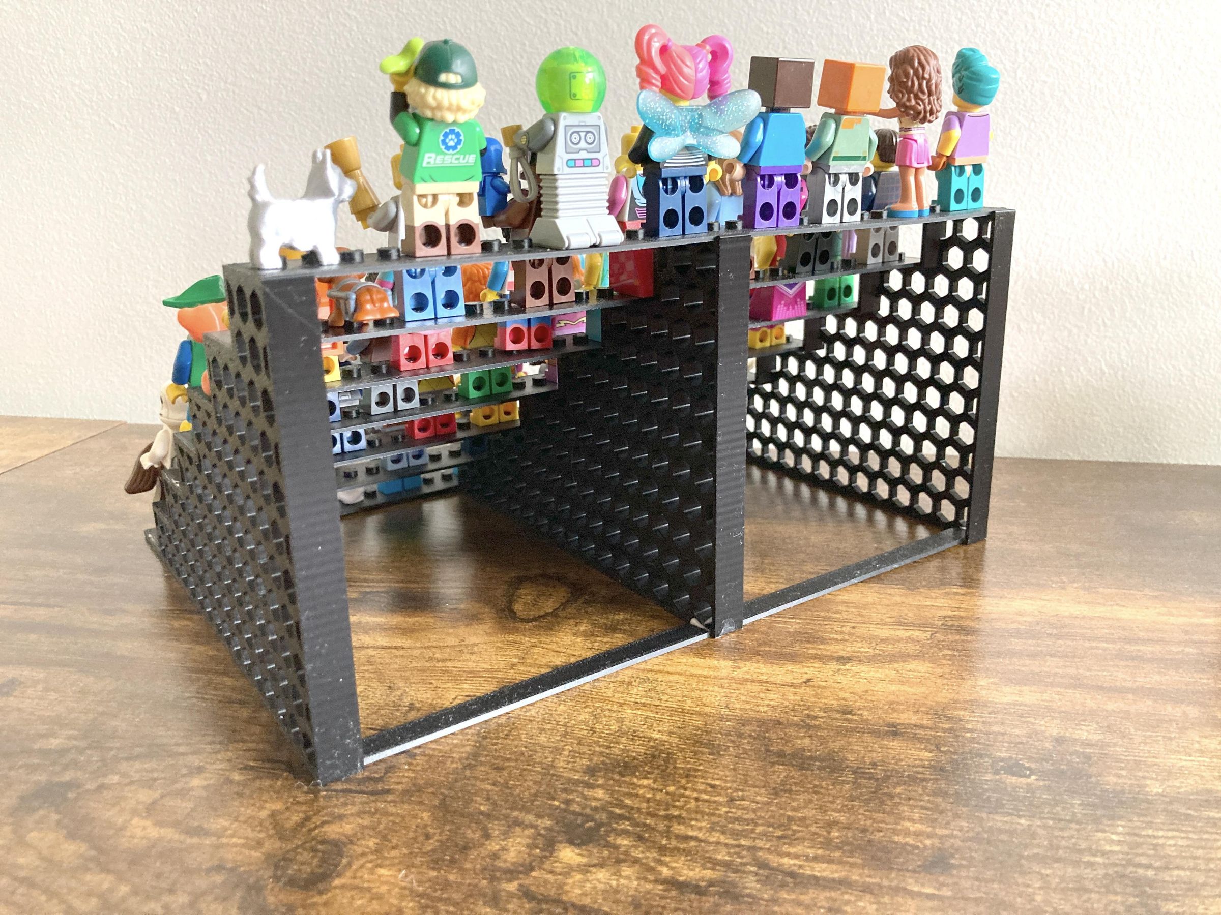 LEGO Minifig Stand / Display : 10 Steps (with Pictures) - Instructables