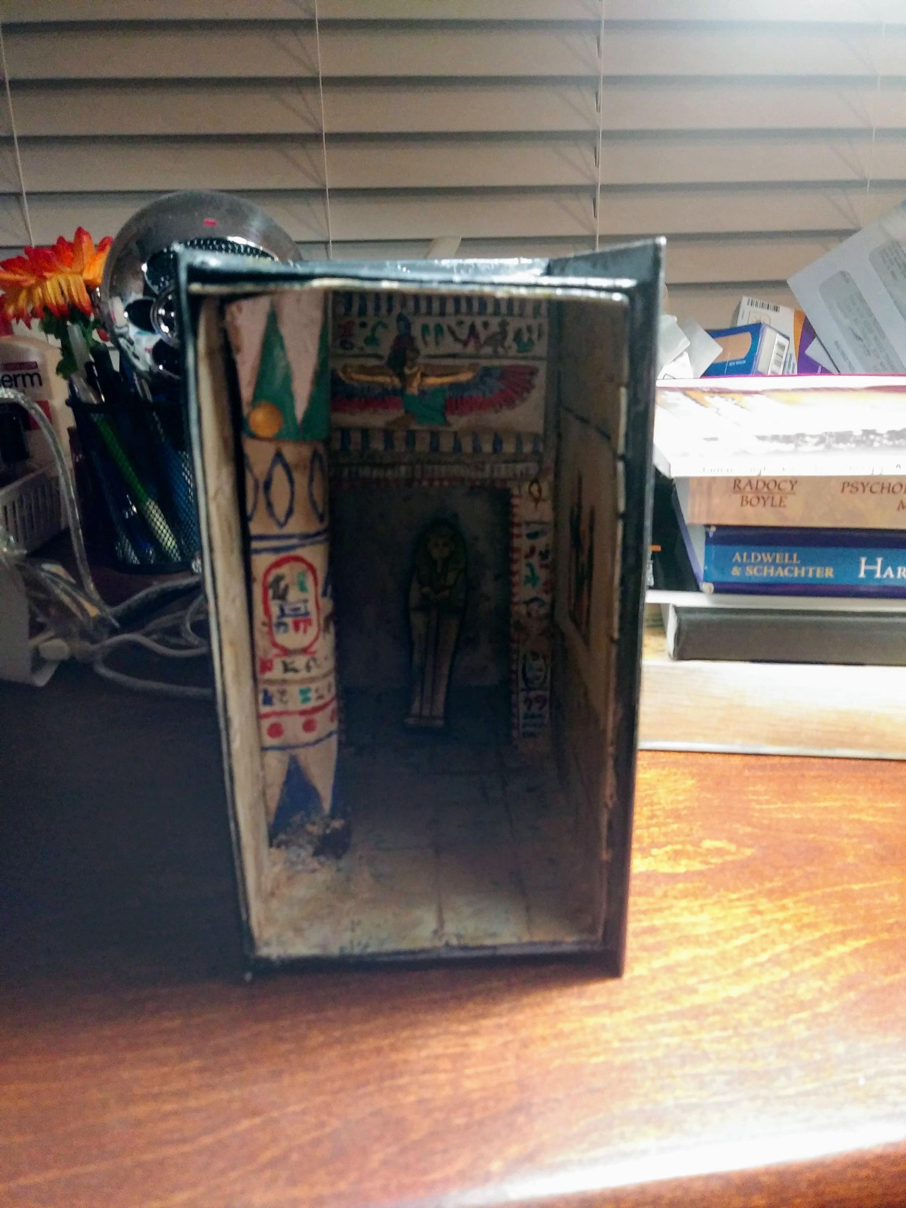 Egyptian Tomb Inspired Book Nook : 10 Steps (with Pictures) - Instructables