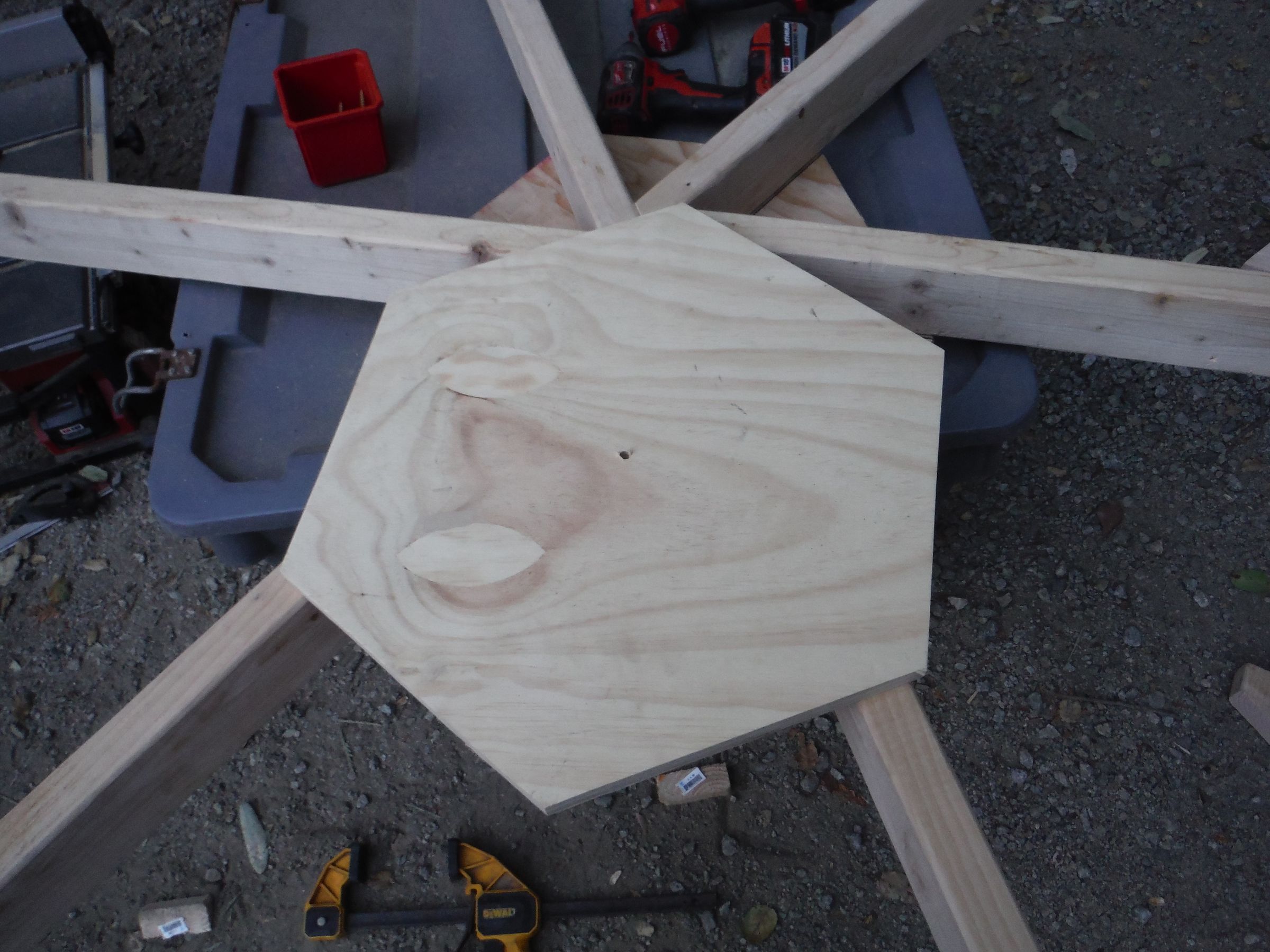 How to Build a Hexagonal Picnic Table : 18 Steps (with Pictures ...