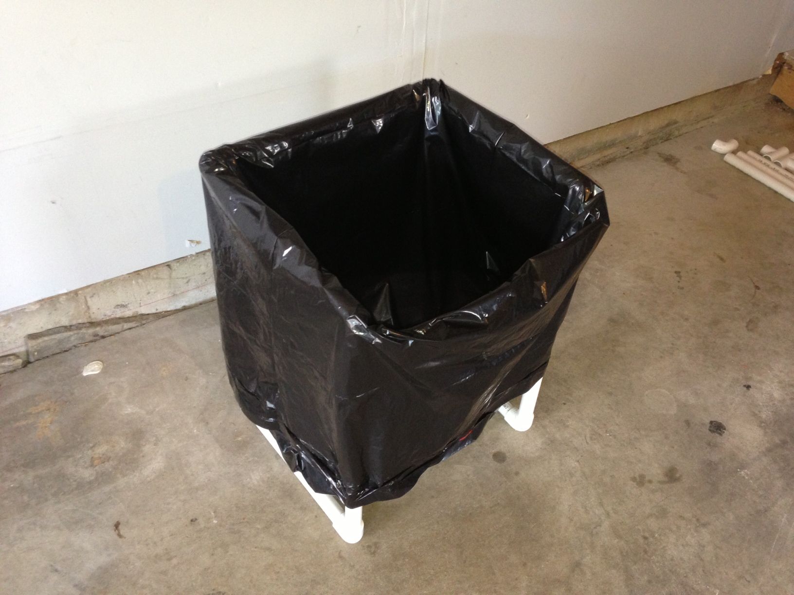 PVC Recycle Bags Holder : 6 Steps - Instructables