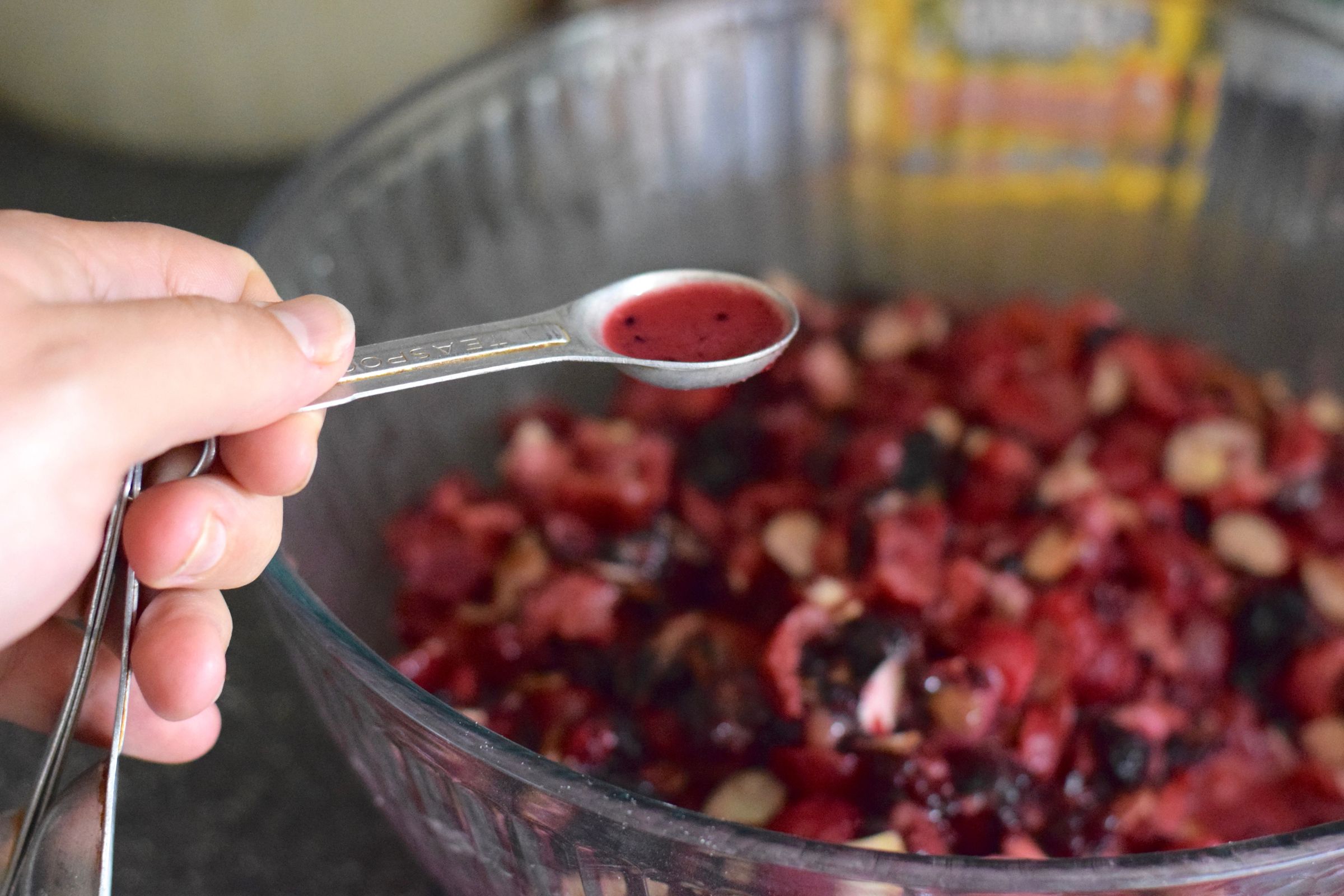 {Burned & Bloodied} Almond Cherry Berry {Human Head} Pie : 7 Steps ...