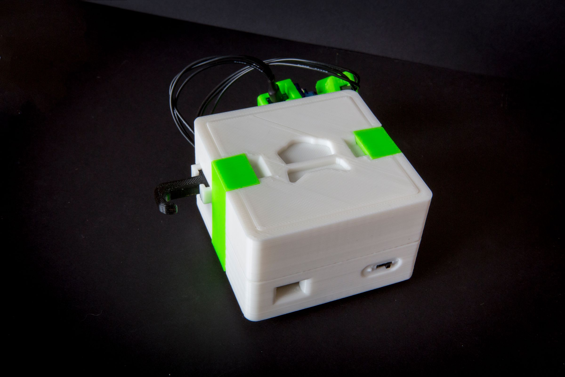 CheetahBeam - a DIY Automatic Cat Laser Toy : 8 Steps (with Pictures ...