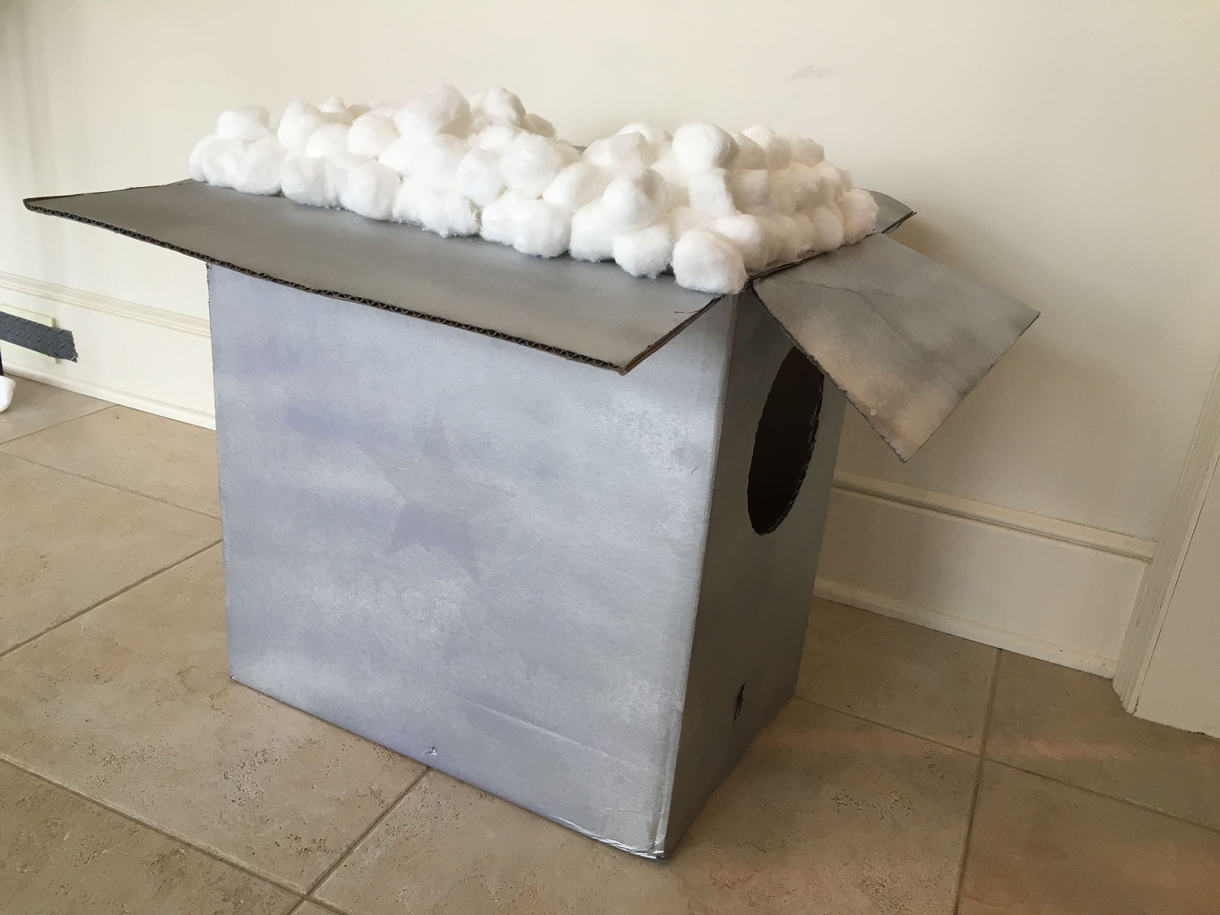 The Defective Mothball Costume : 8 Steps (with Pictures) - Instructables