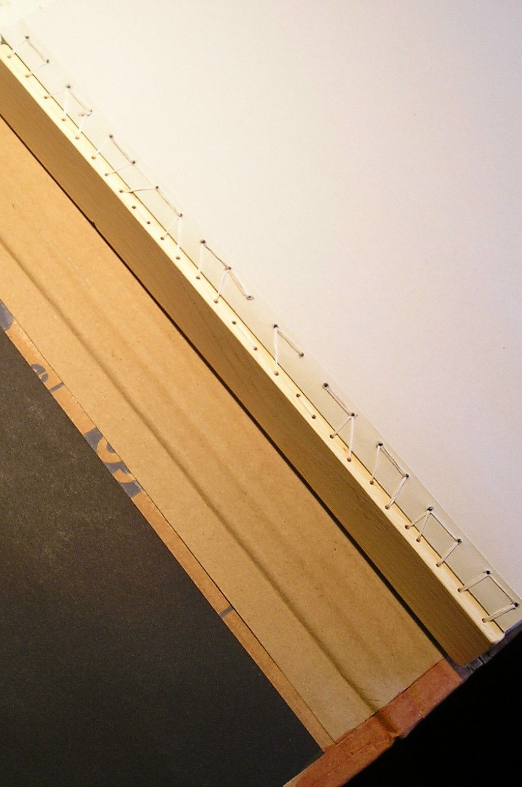 Binding the Whole Ream Cardboard Covered Sketchbook : 12 Steps (with ...