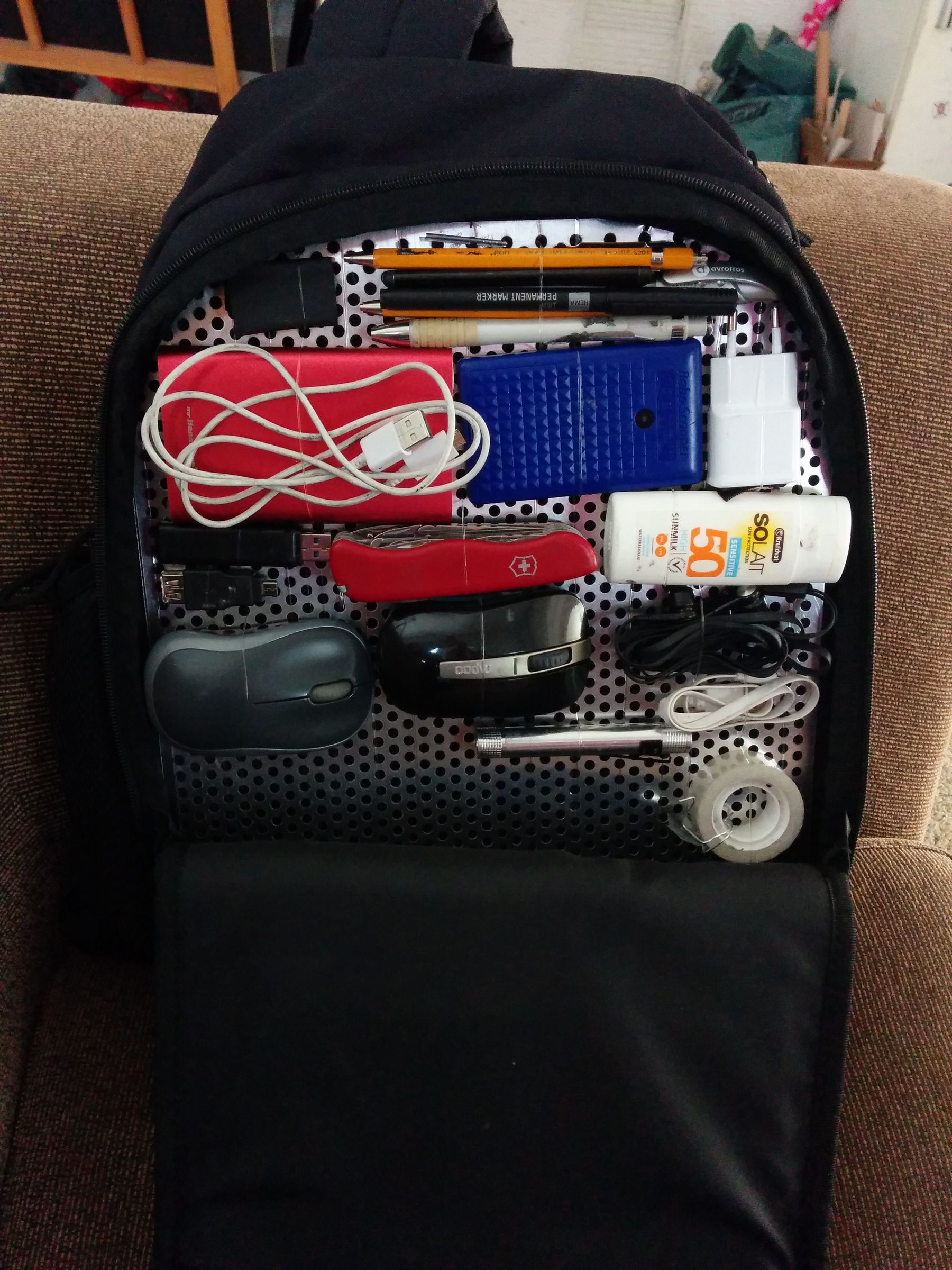 Customizable Aluminium Grid Organizer Backpack Insert : 9 Steps (with ...