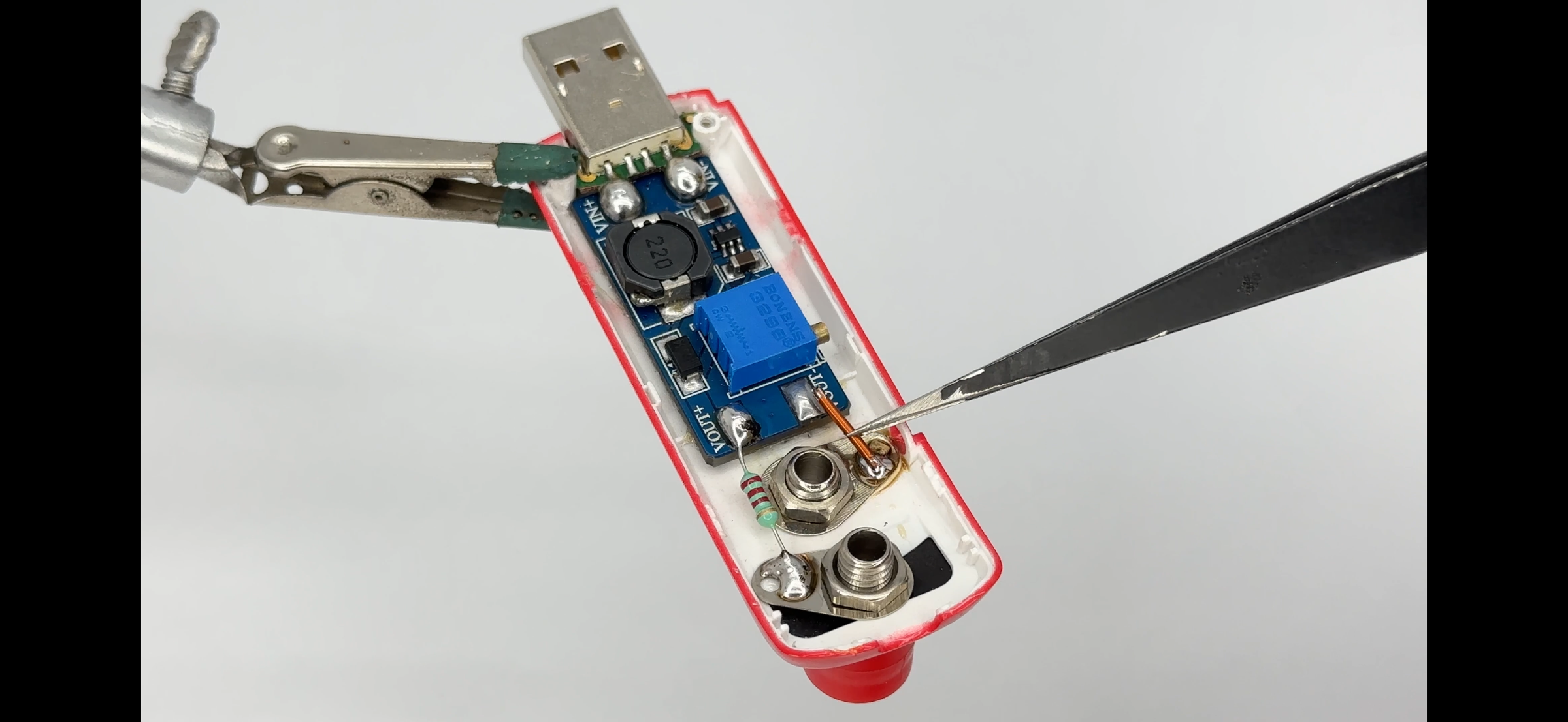 DIY LED Voltage Tester – Test Any DC Voltage With LEDs! : 11 Steps ...