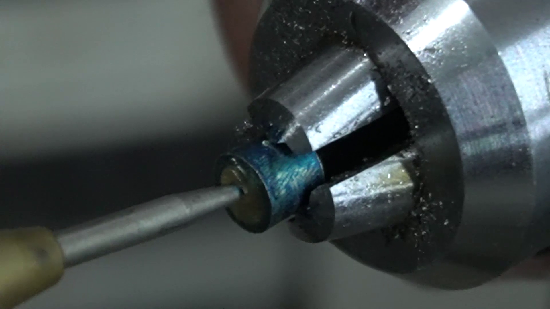 Pneumatic Air Graver From Bolt : 14 Steps (with Pictures) - Instructables