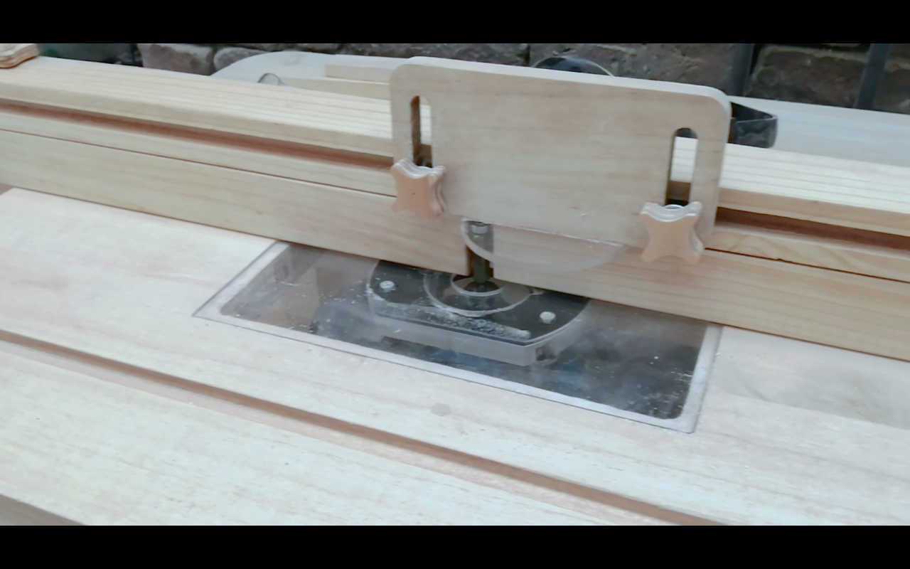 My First Ever Router Table! : 8 Steps (with Pictures) - Instructables