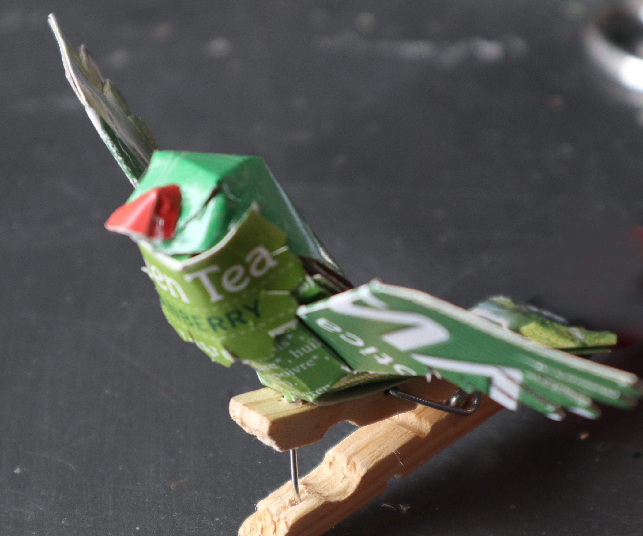 Little Green Peg Parrot : 9 Steps (with Pictures) - Instructables