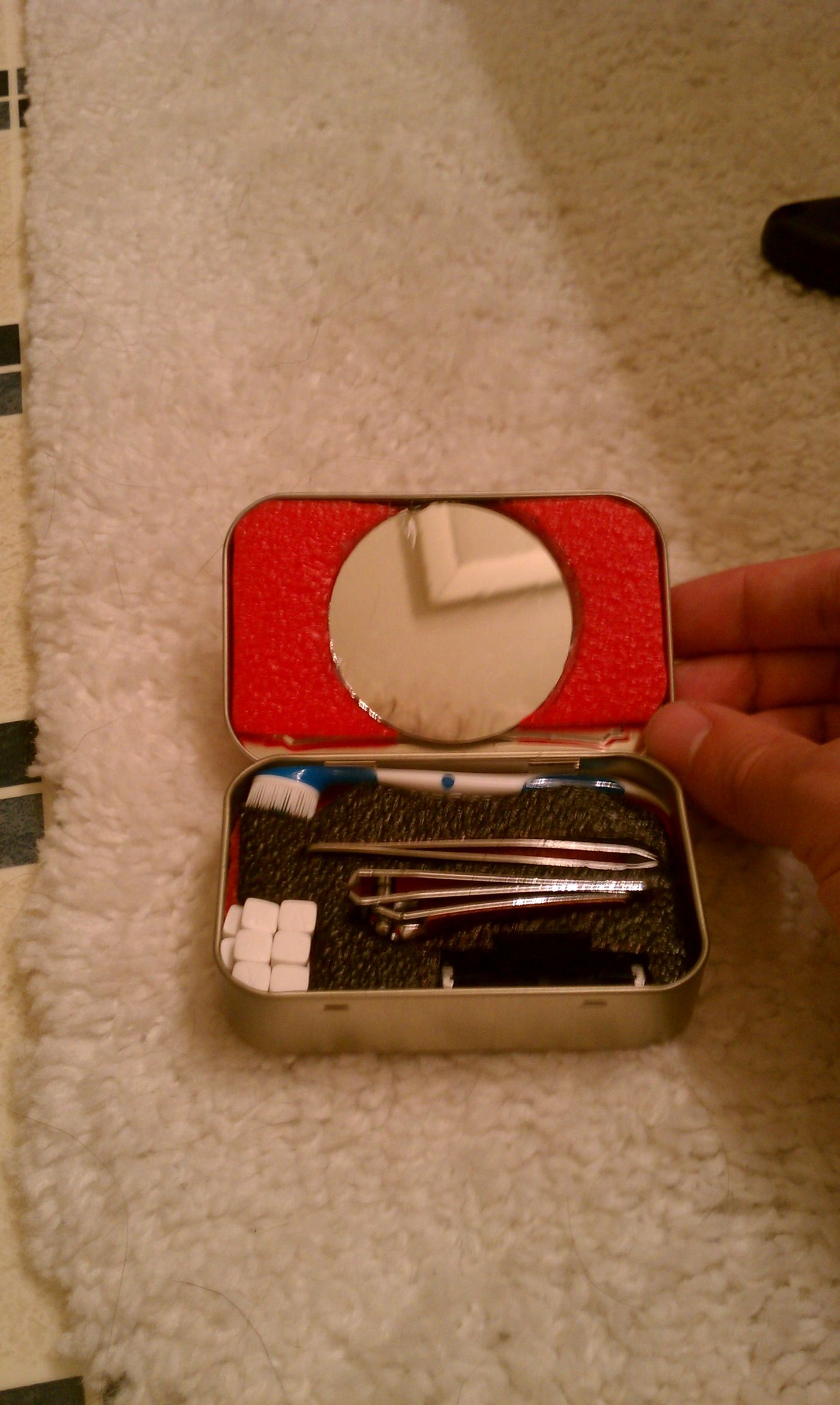 Stealthy Altoids Tin Grooming Kit : 4 Steps - Instructables