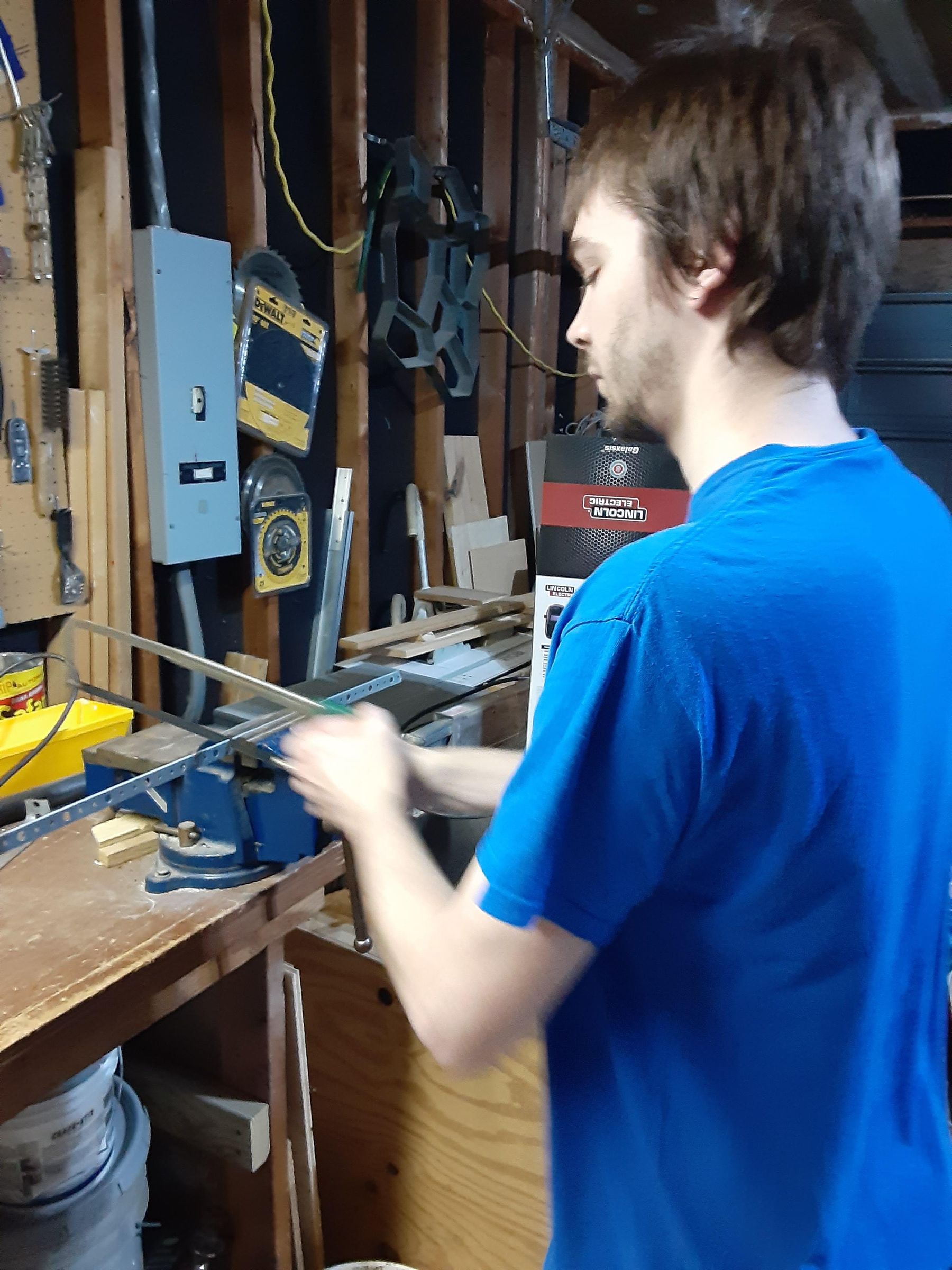 Remote Door Opener/closer : 4 Steps - Instructables