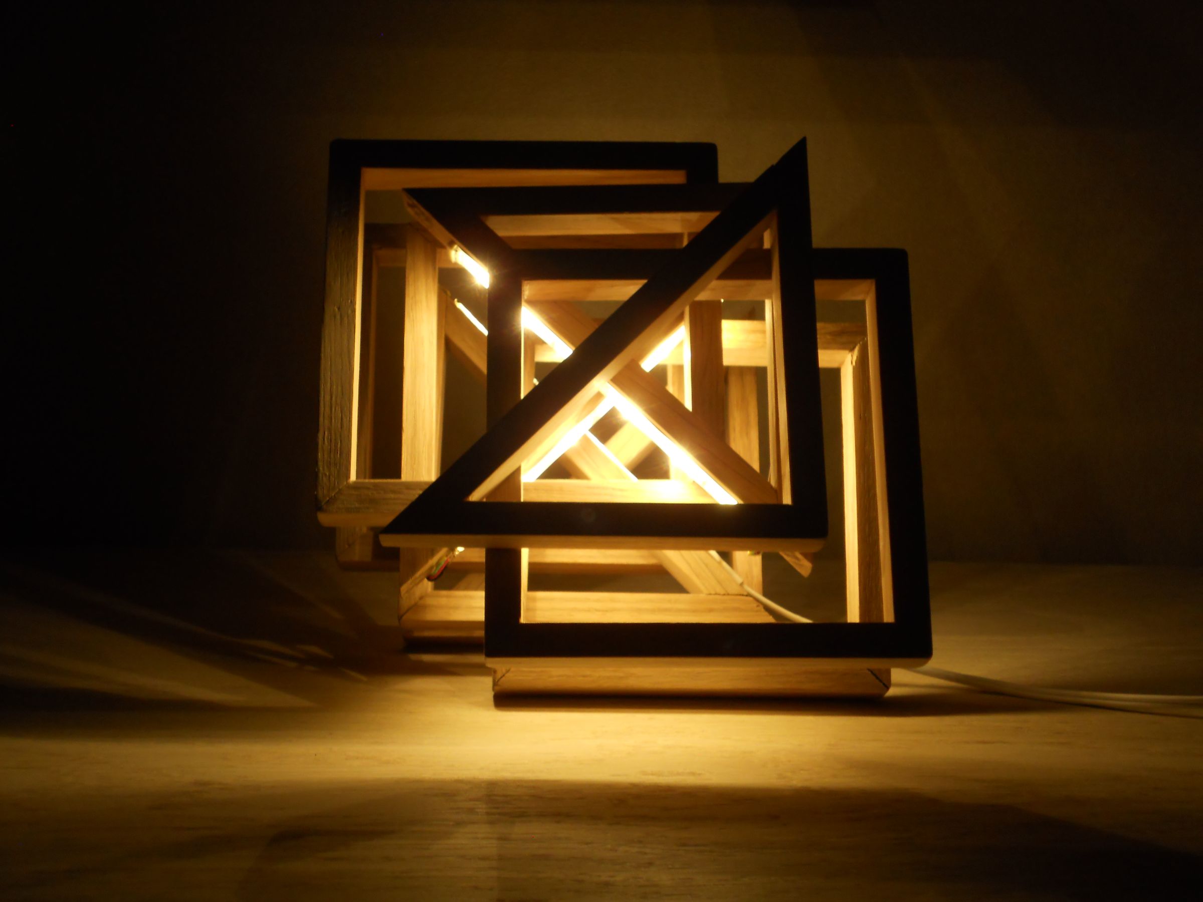 Turnable Table Lamp : 7 Steps (with Pictures) - Instructables