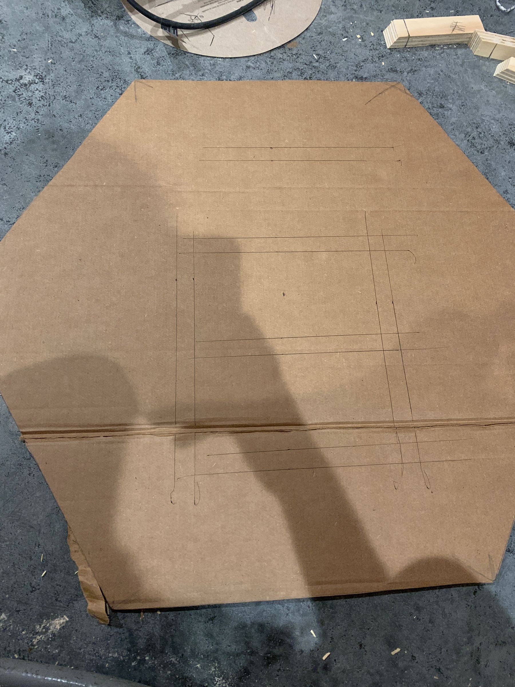 Hexagon Shelf With Inner Sections : 10 Steps (with Pictures ...