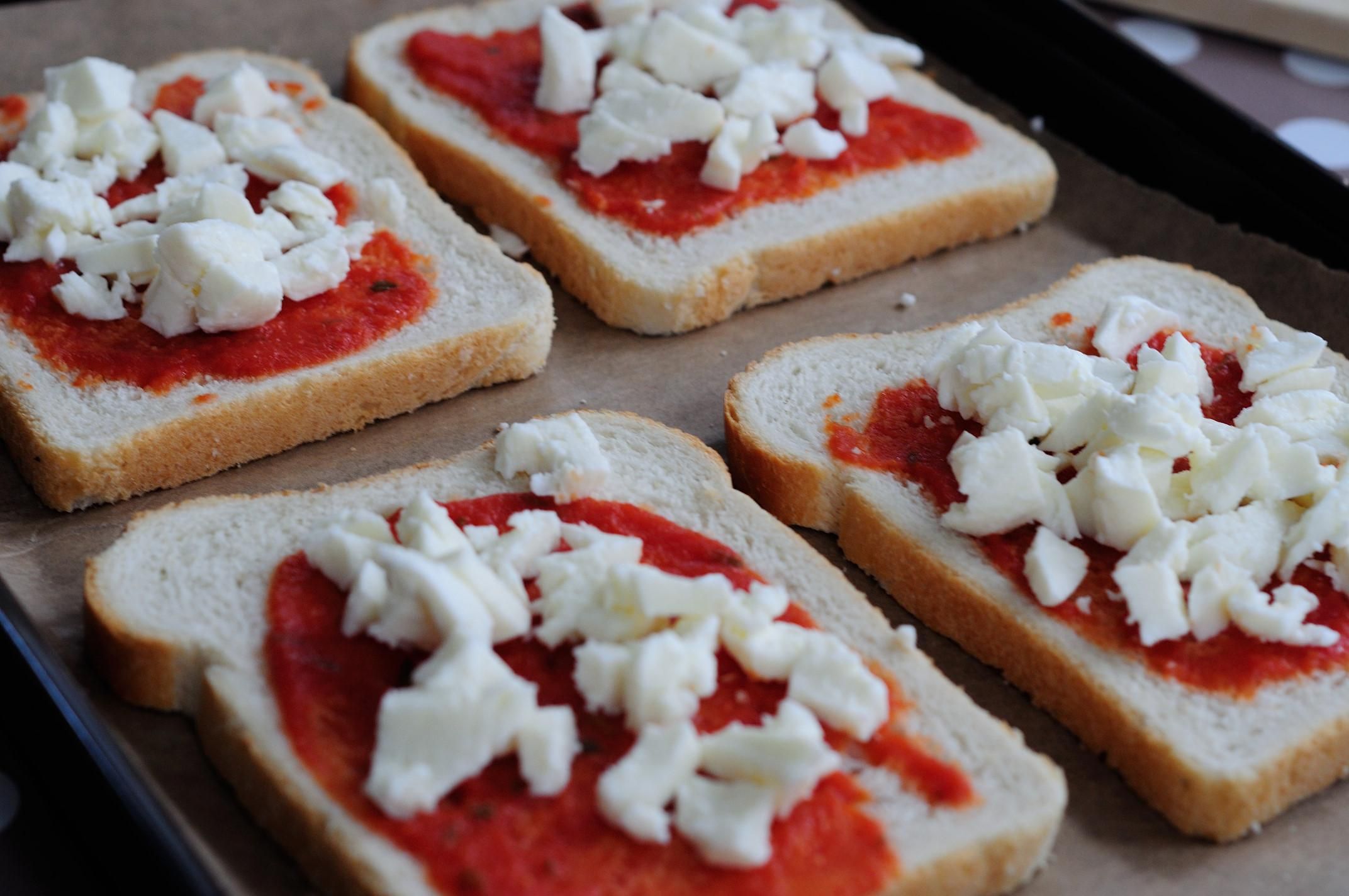 Speedy Pizzas : 7 Steps (with Pictures) - Instructables