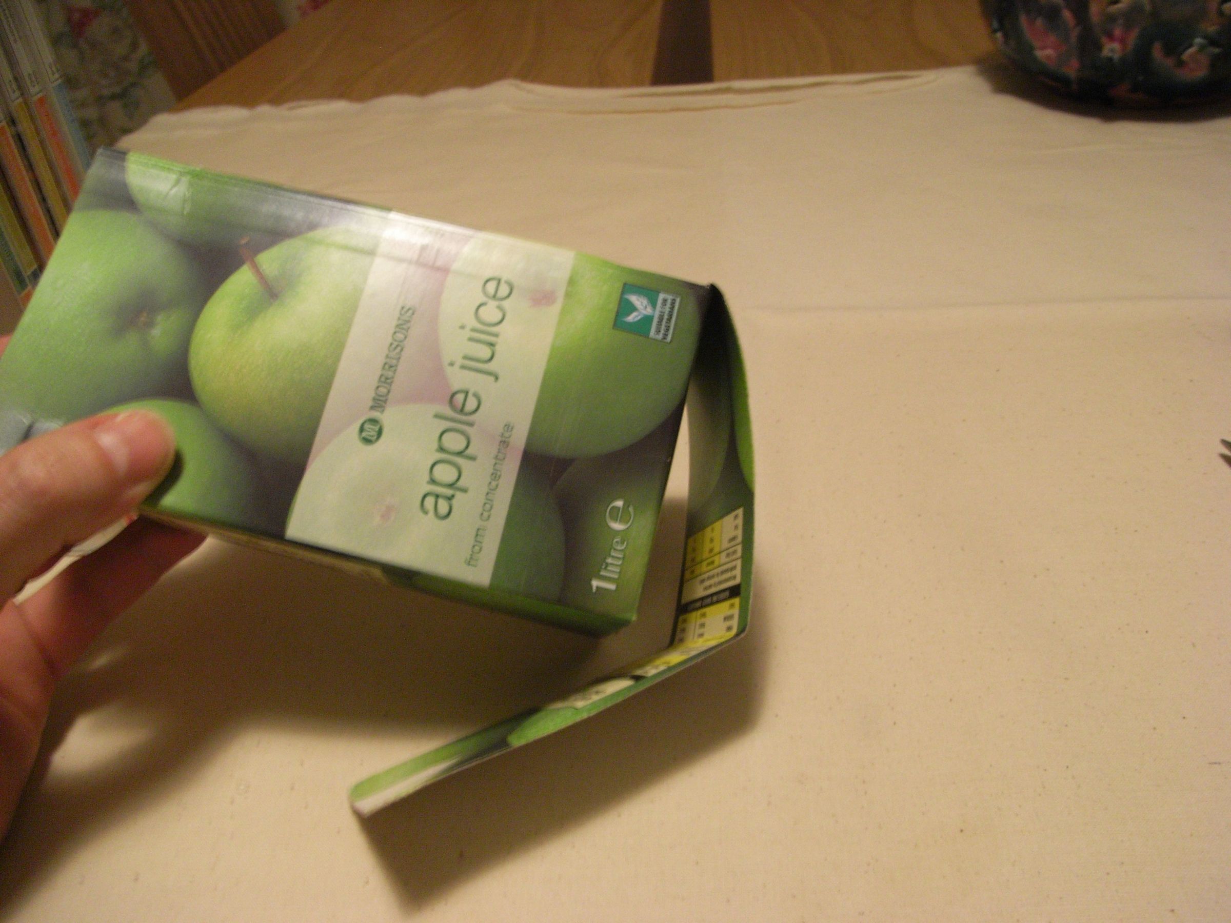 Juice Box Magazine Holder : 4 Steps - Instructables