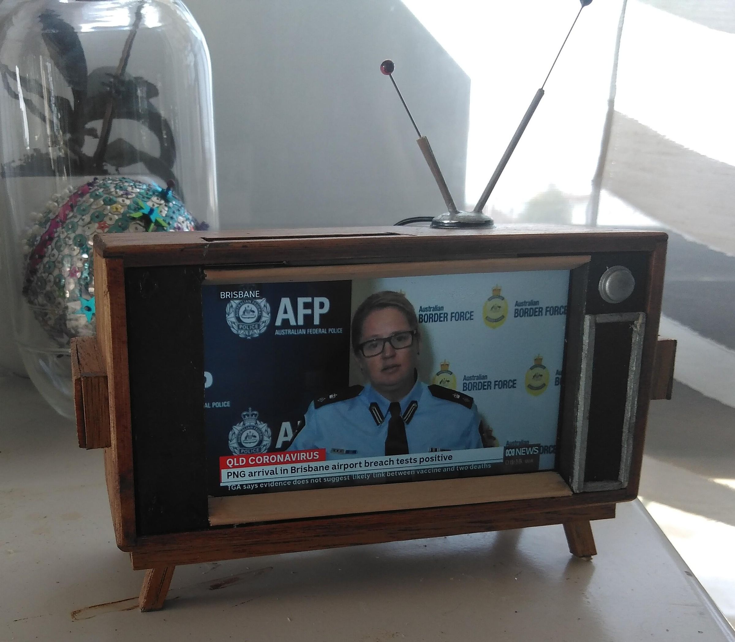 How to Make a Retro Mini-TV! : 15 Steps (with Pictures) - Instructables