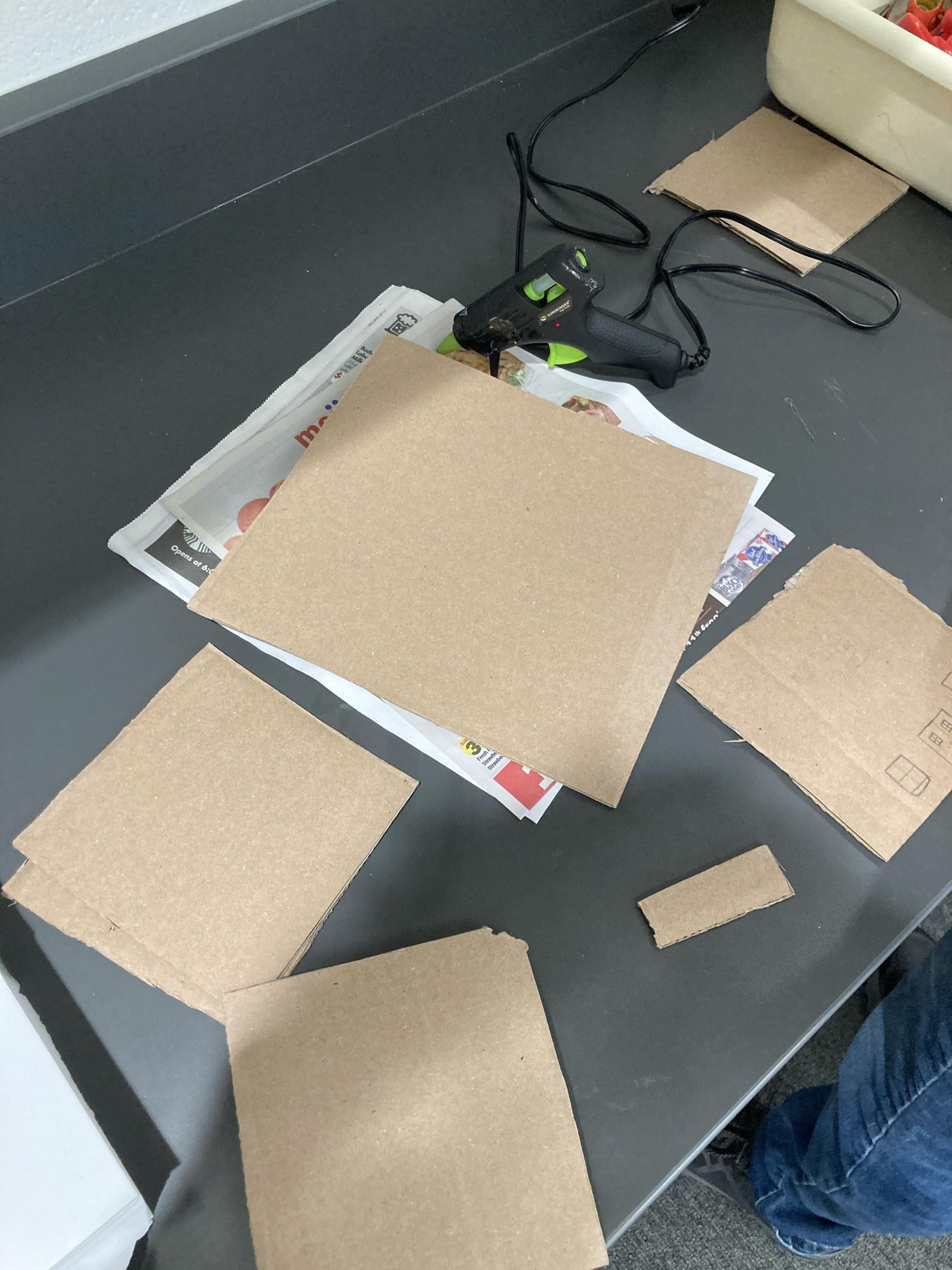 Simple Cardboard House : 7 Steps - Instructables