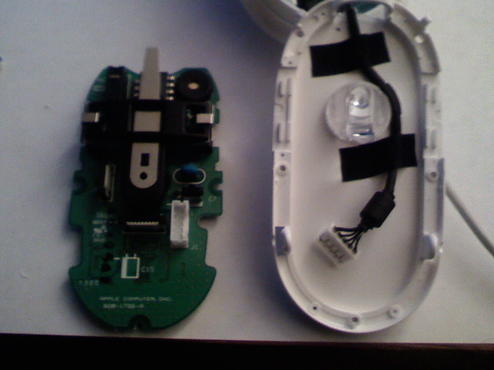 How to Completely Disassemble a MAC Mouse - Clean/Repair/Mod : 6 Steps ...