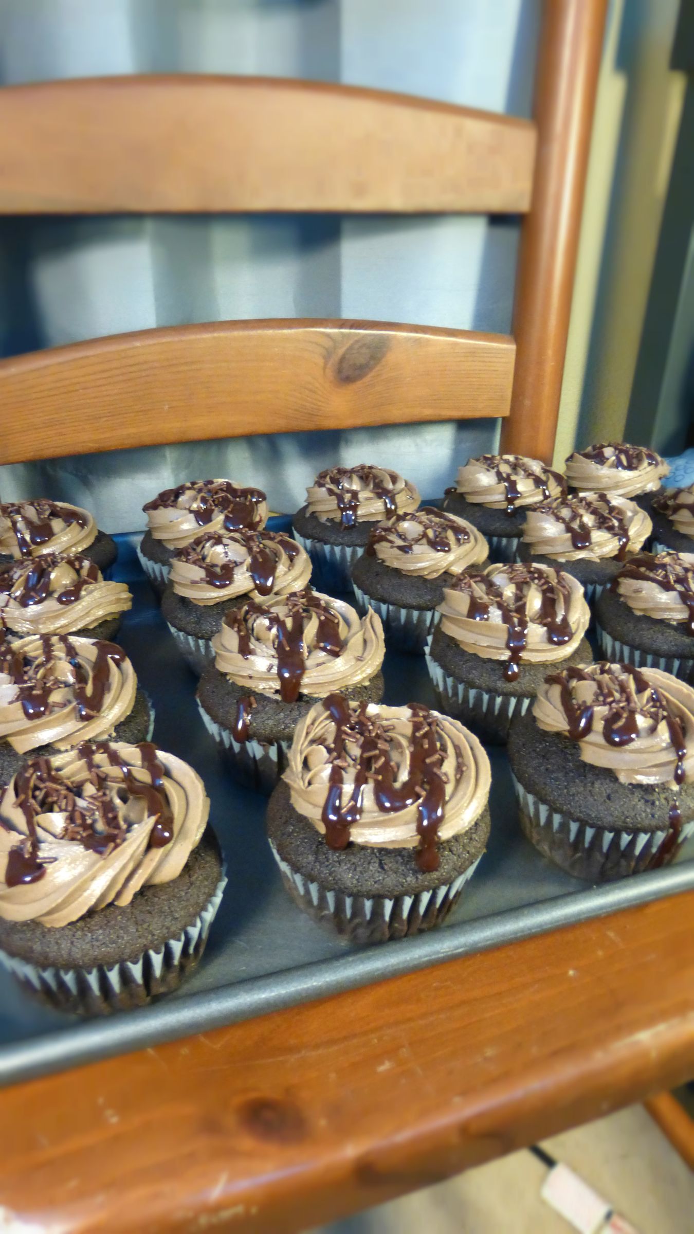 Chocolate Lover's Cupcakes | Josh Pan : 11 Steps (with Pictures ...