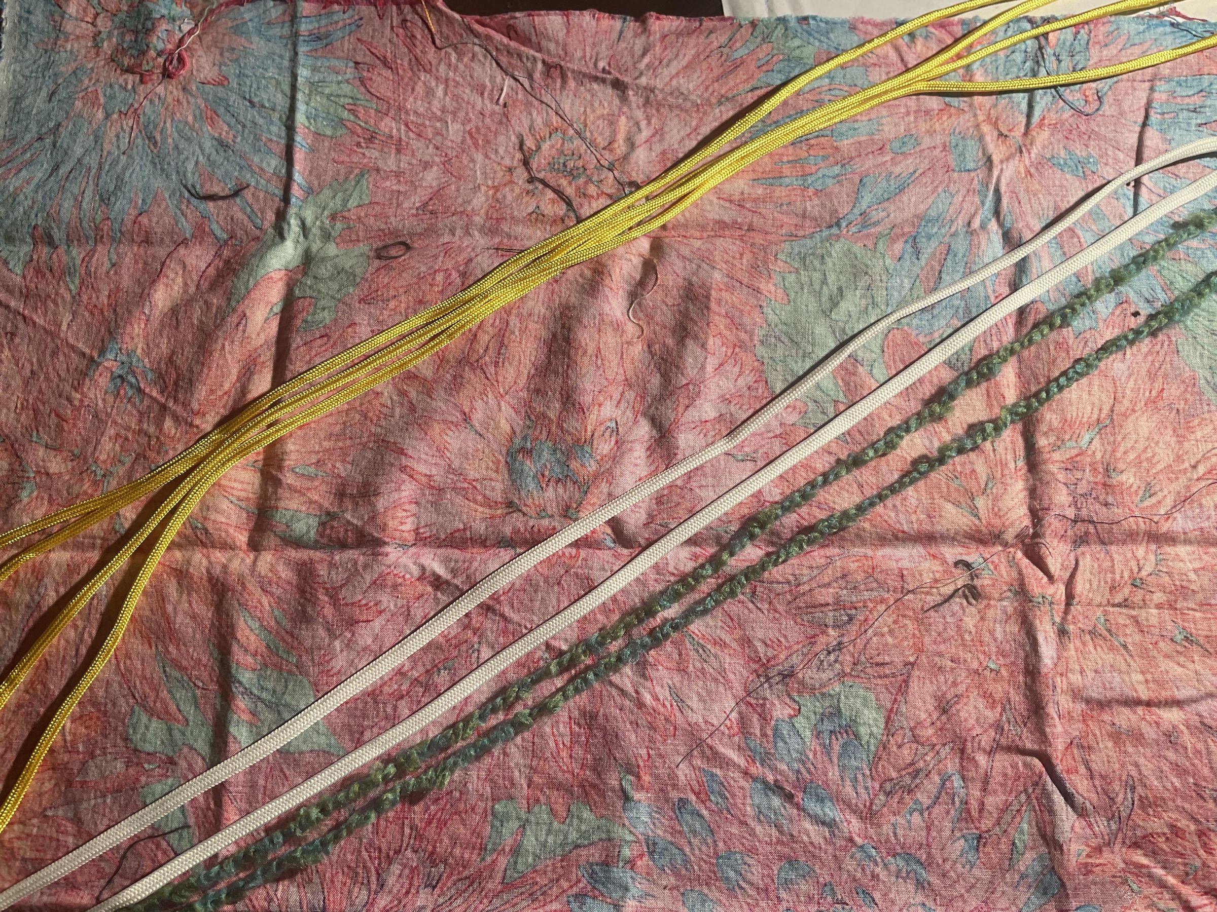 String Em Up, an Experiment in Haphazard Organizing : 5 Steps ...