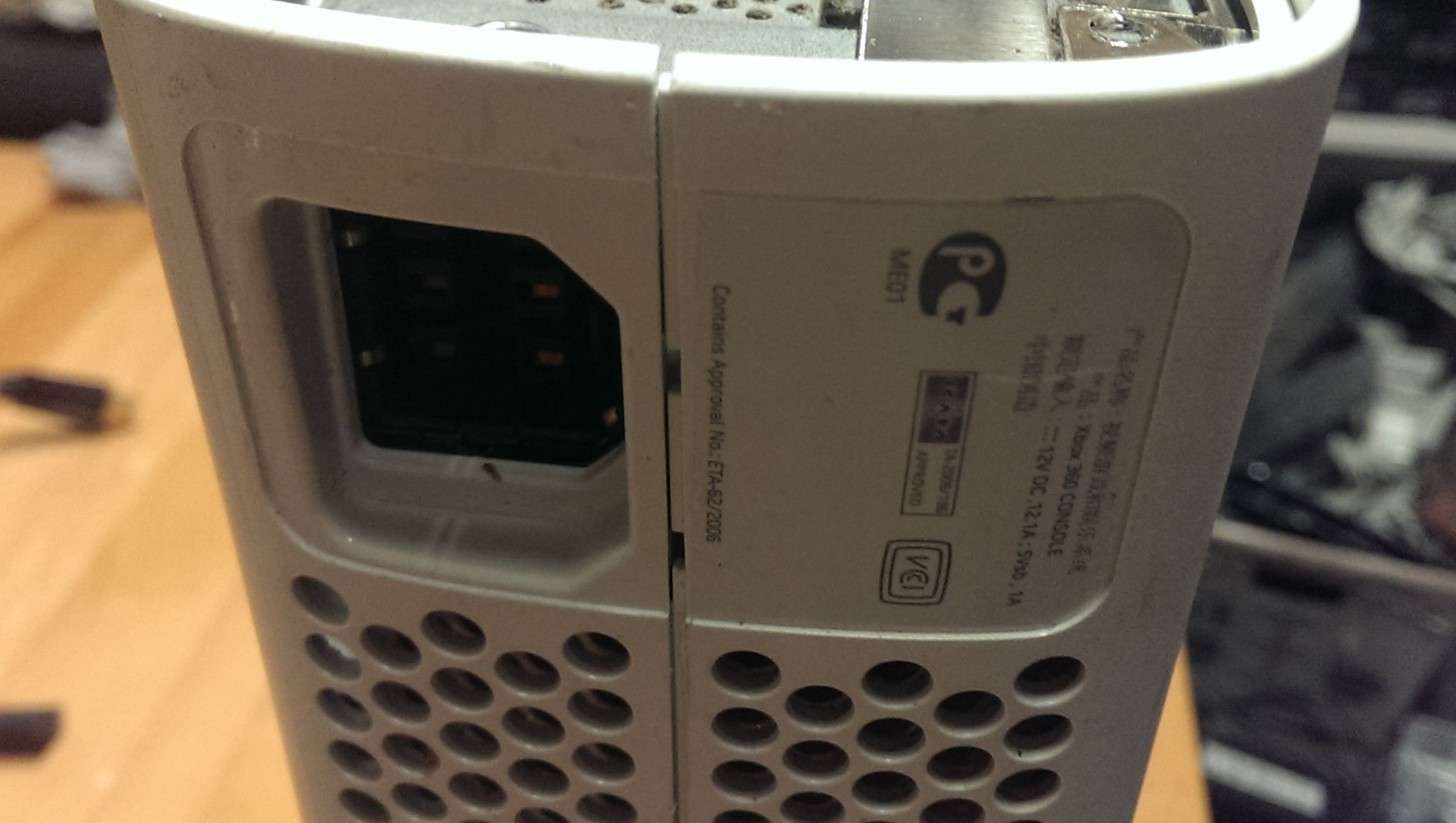 How to Reball Red Ring of Death Xbox 360 : 24 Steps (with Pictures) - Instructables