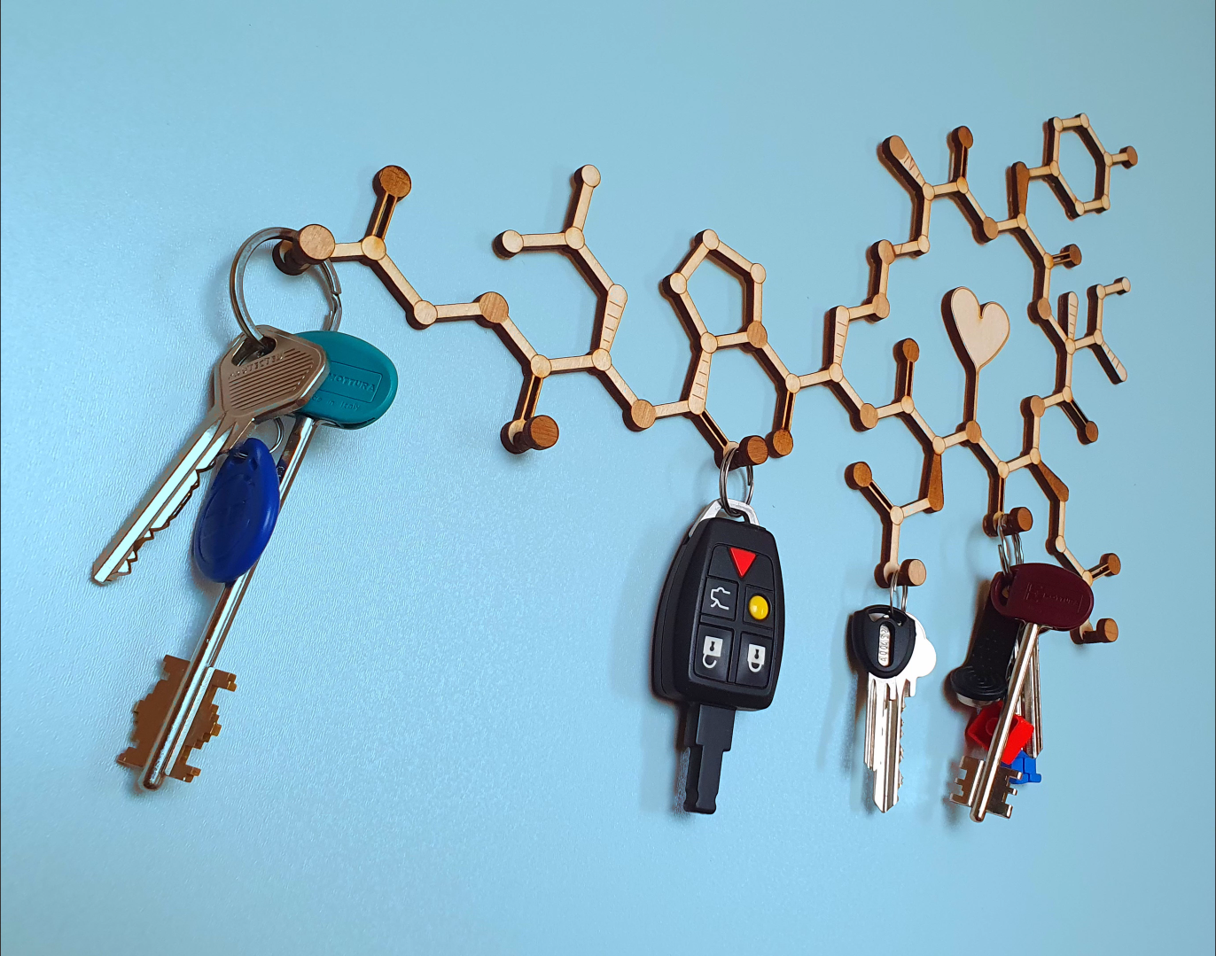Design Your Own Molecule Key Holder : 4 Steps (with Pictures ...