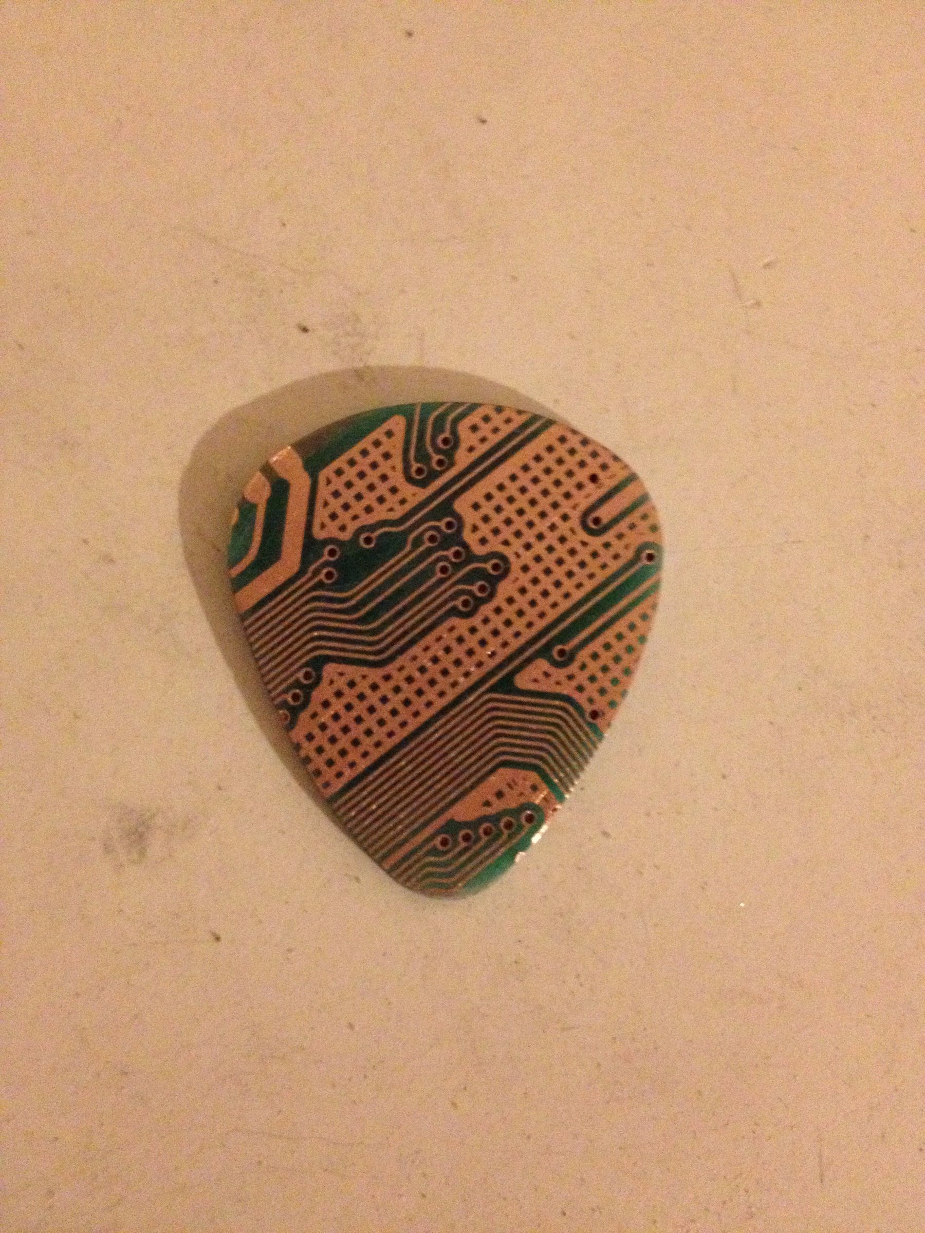 Guitar Picks From Circuit Board : 5 Steps - Instructables