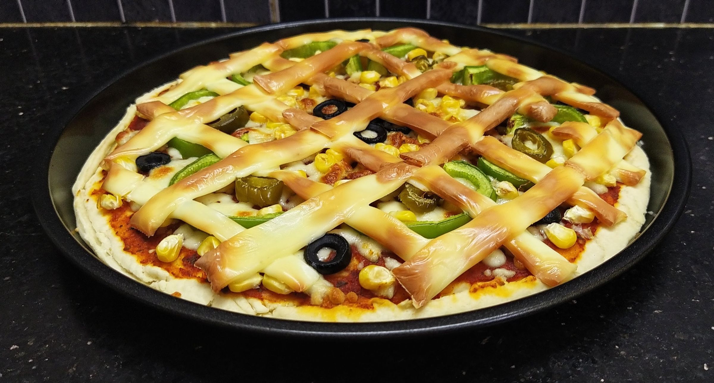 Double Burst Cheese Pizza : 22 Steps (with Pictures) - Instructables