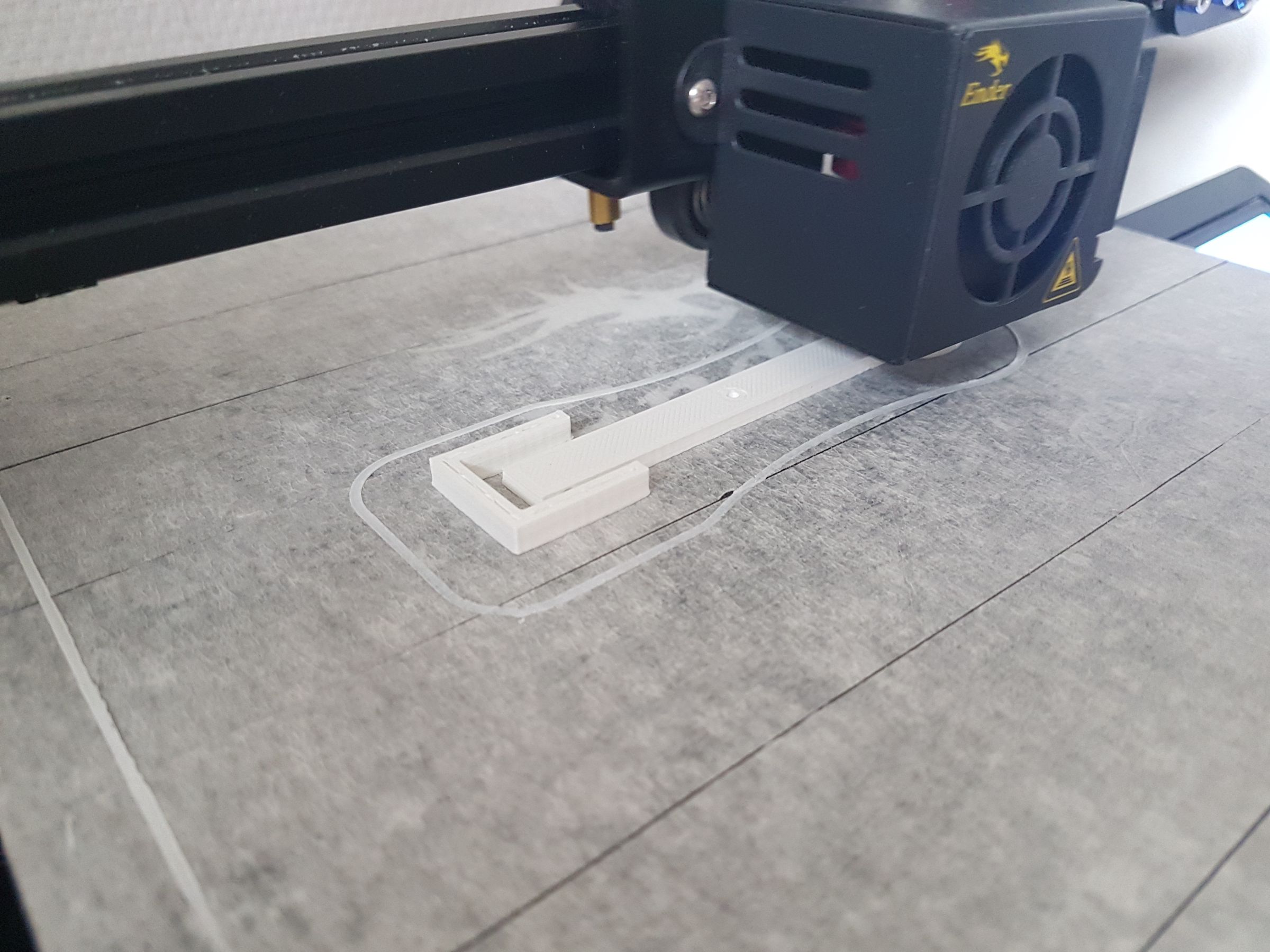 Automatic Rubber Band Catapult : 8 Steps (with Pictures) - Instructables