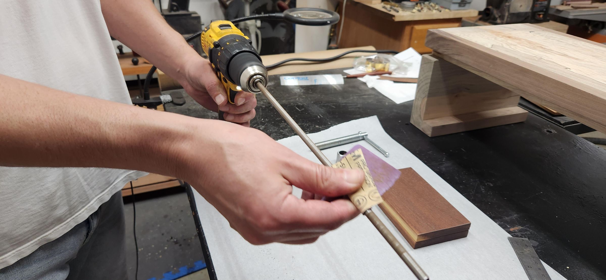 Small Woodworking Vice for My Mini Tabletop Workbench : 30 Steps (with ...