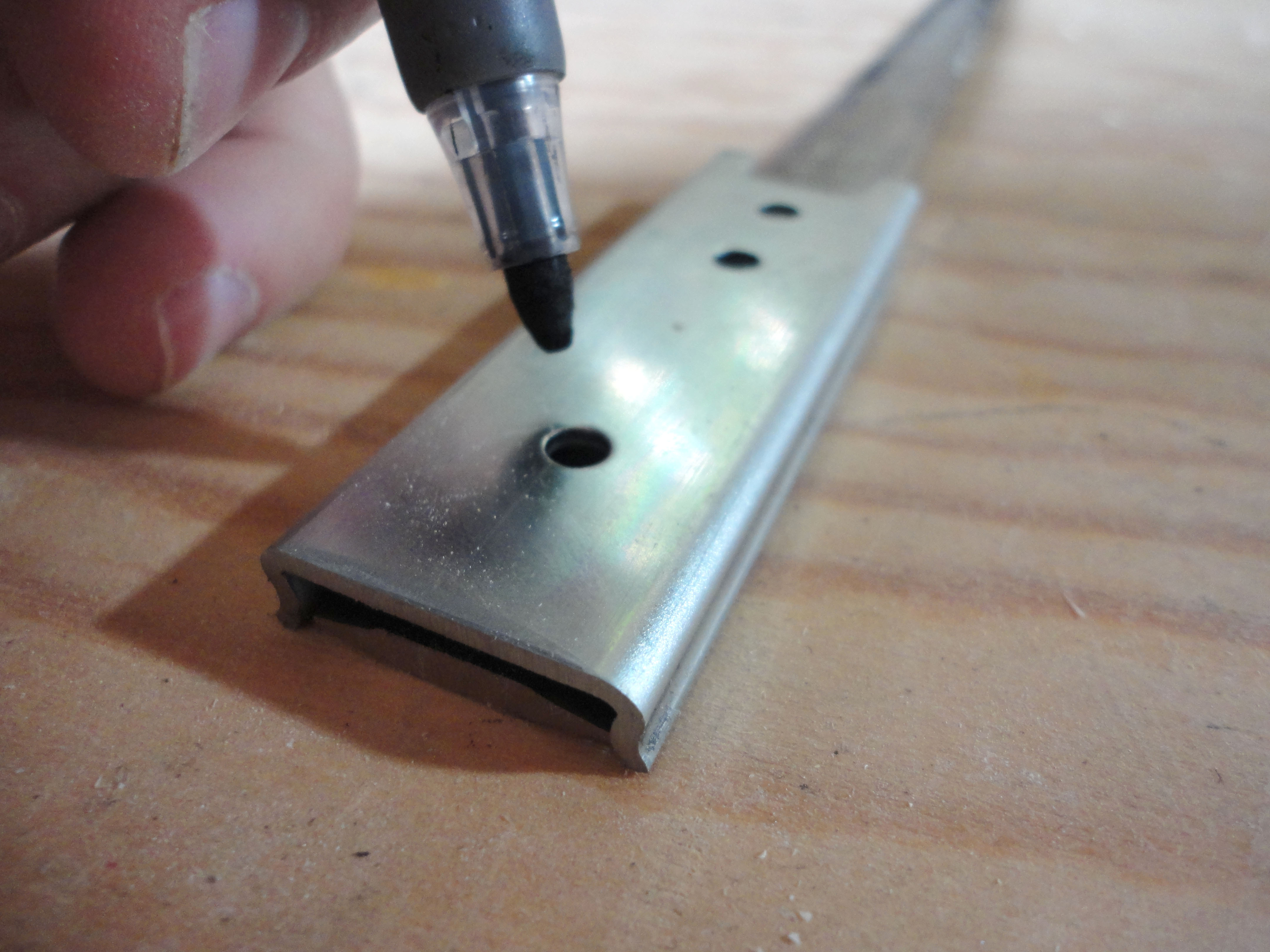 Assassin's Creed Hidden Blade - Functional Prop!! : 13 Steps (with ...