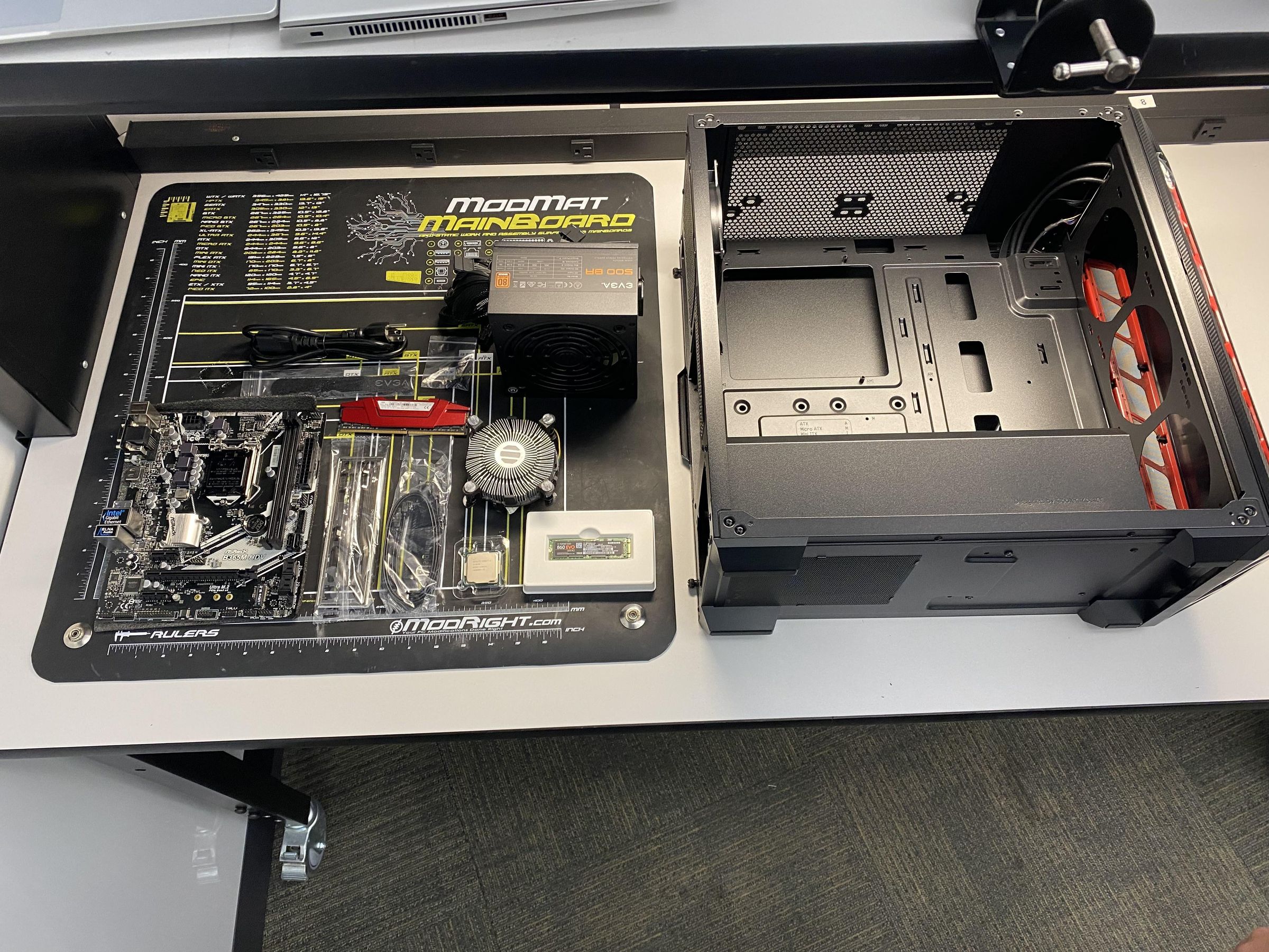 PC Build / Parts : 15 Steps - Instructables
