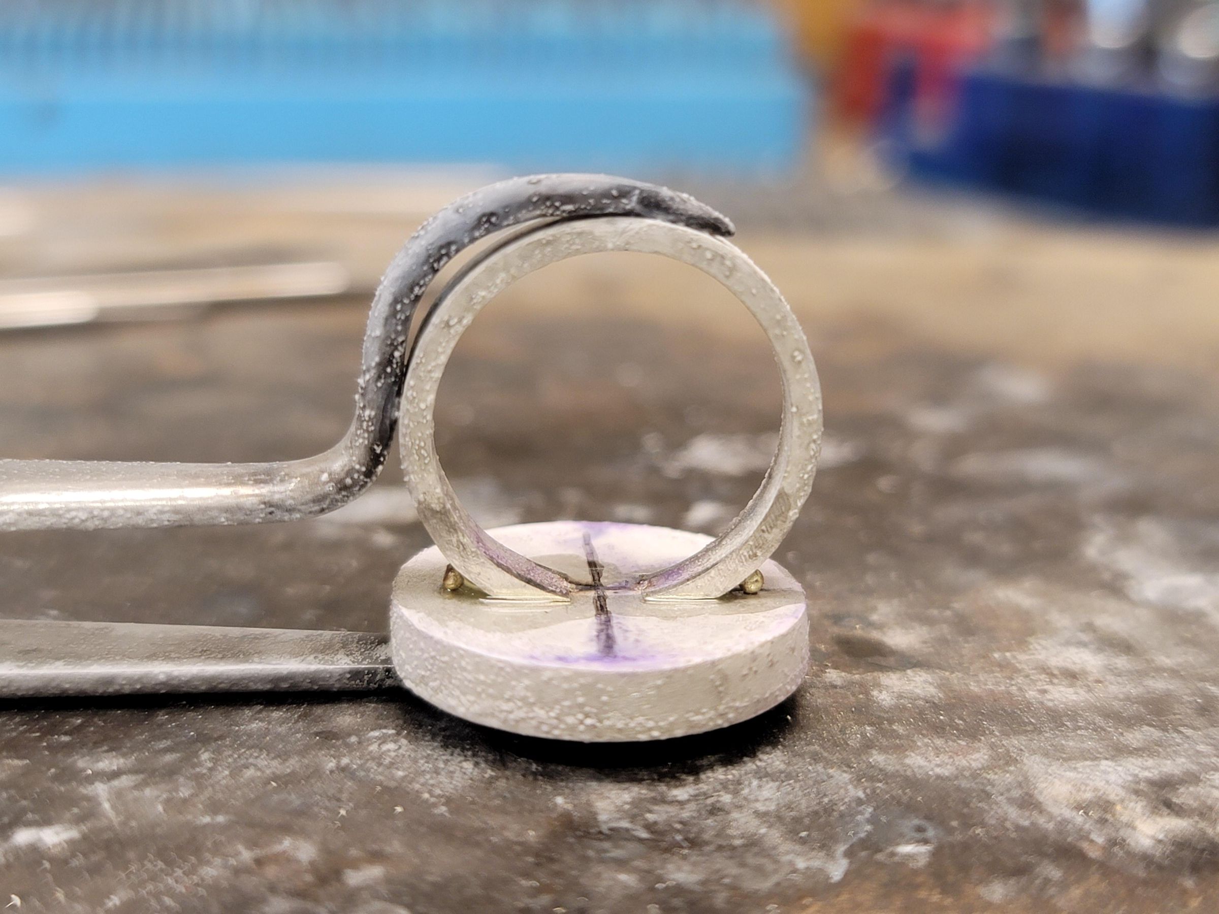 Secret Compartment Ring : 6 Steps (with Pictures) - Instructables