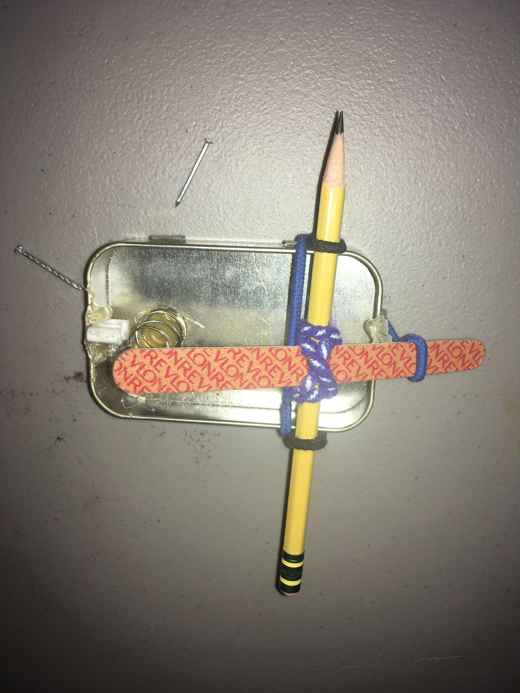 DIY Simple Mini Catapult! : 4 Steps - Instructables