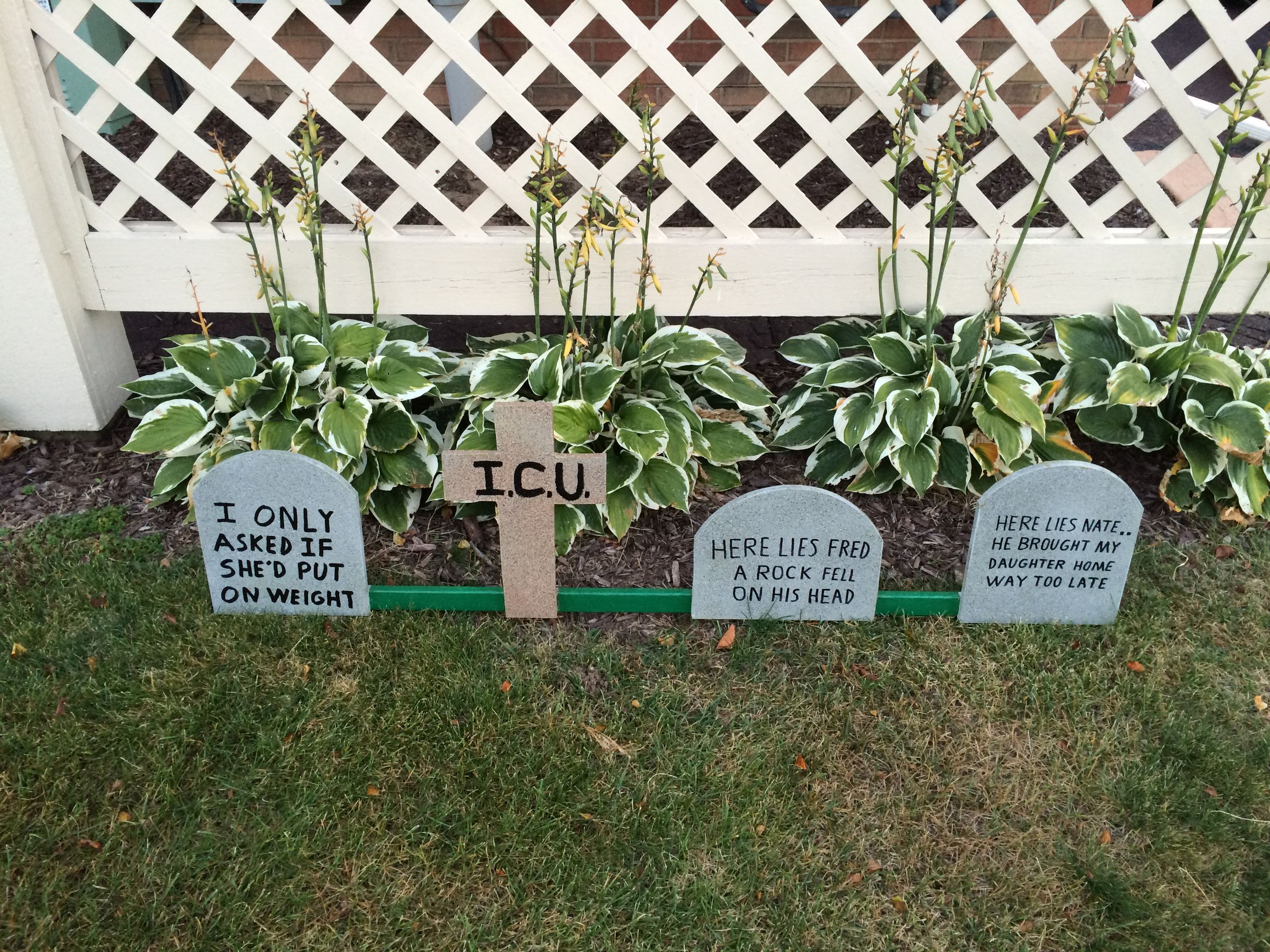 Headstones With Engraved Letters : 10 Steps - Instructables