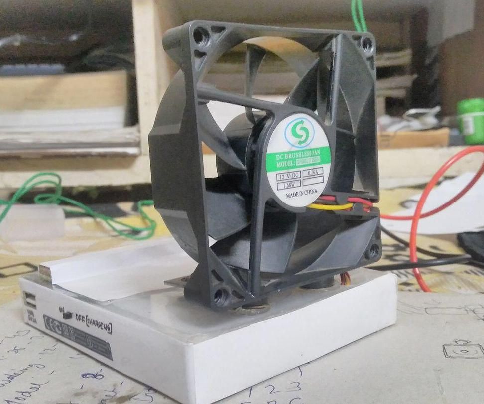 Wind and Solar Driven Mobile Charging Unit. : 5 Steps - Instructables