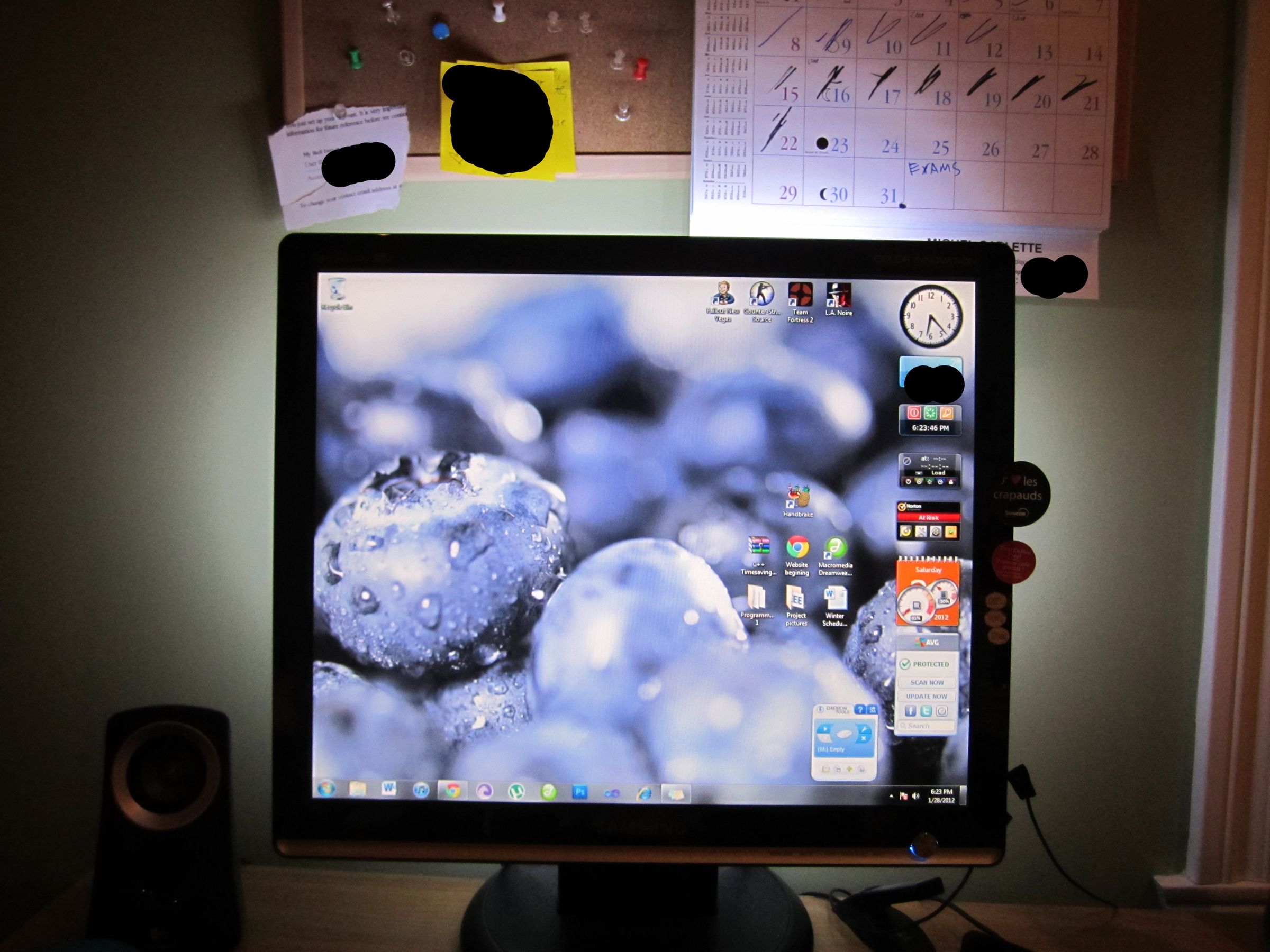 Best Monitor Backlight! - Instructables