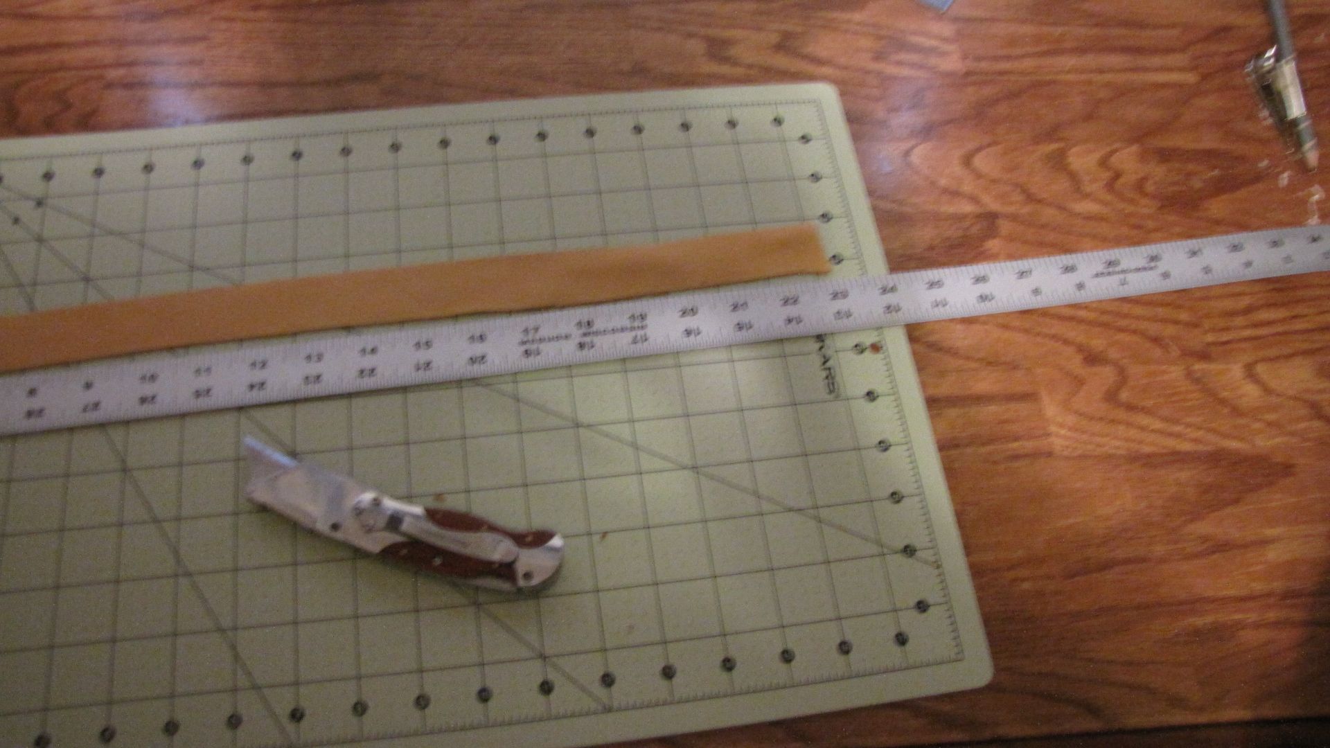 Hand-Crafted Leather Cowboy Hat : 9 Steps (with Pictures) - Instructables