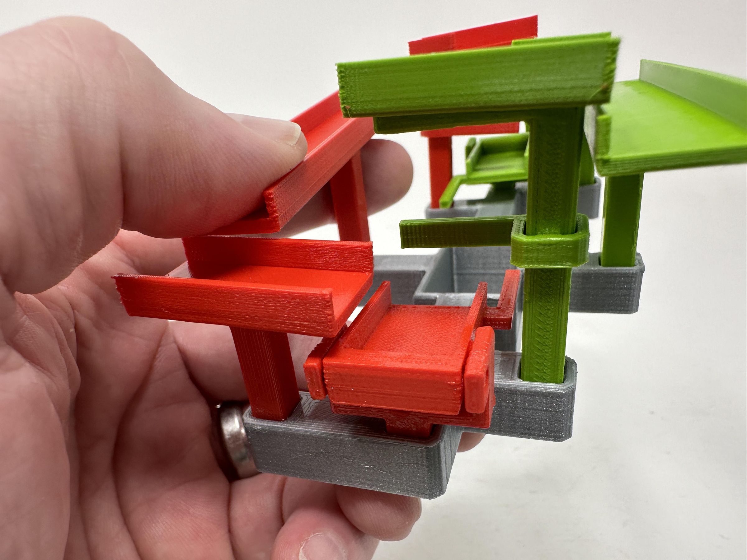 Marblevator, Self Reversing Screw Lift. : 4 Steps (with Pictures ...