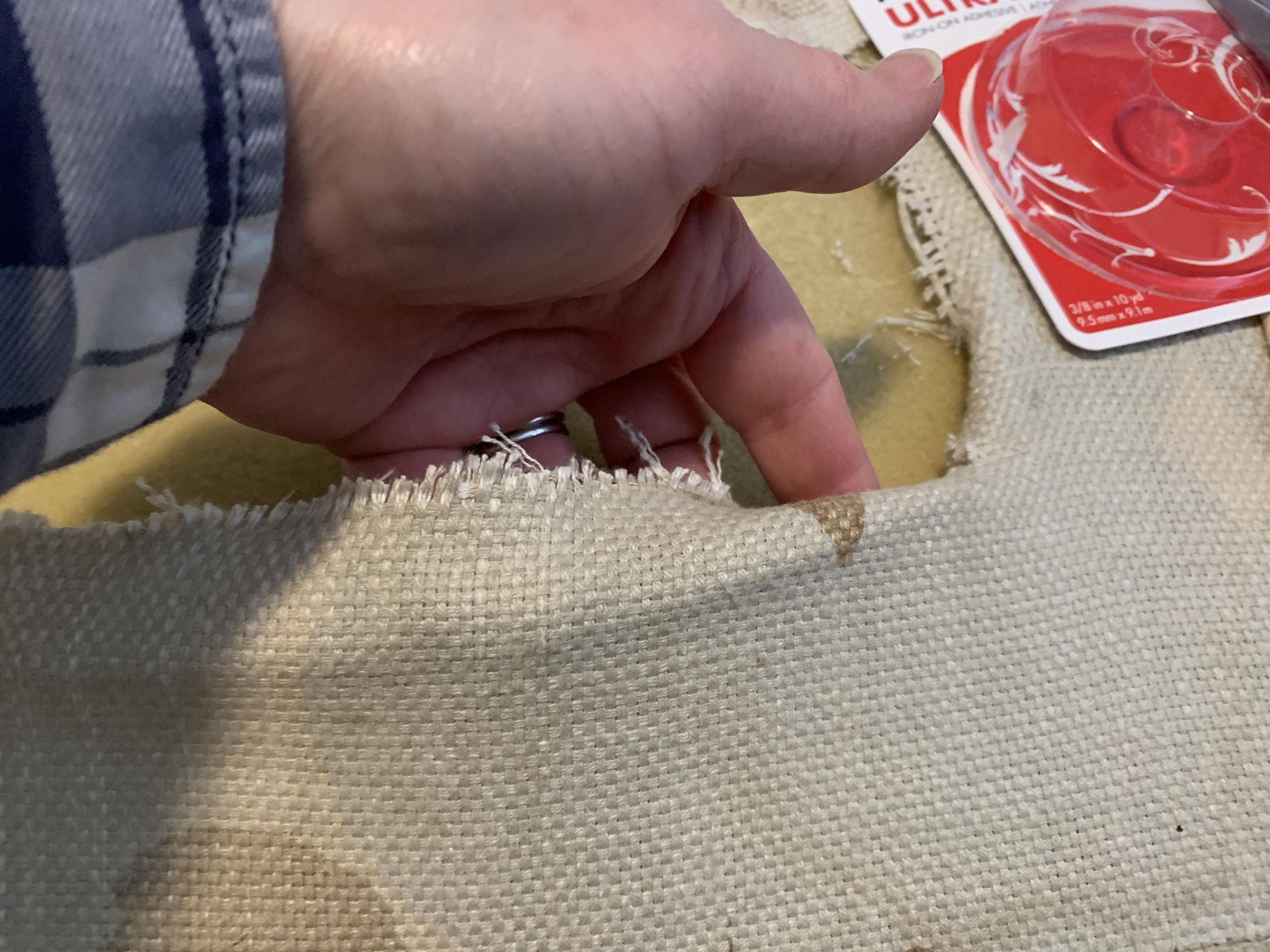 Repair Fabric Ottoman : 6 Steps (with Pictures) - Instructables