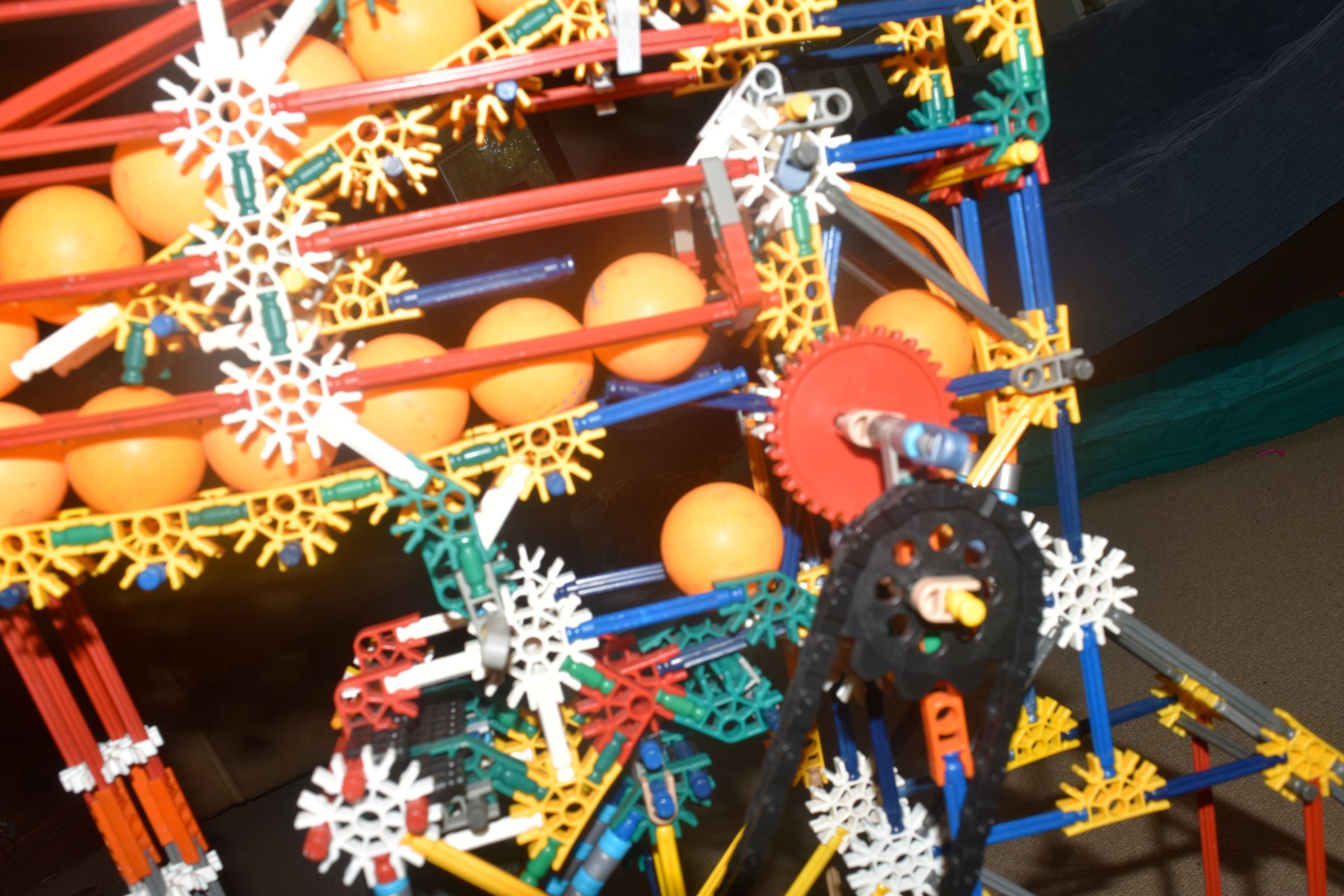 K'nex Flywheel Powered Machine Gun : 9 Steps - Instructables