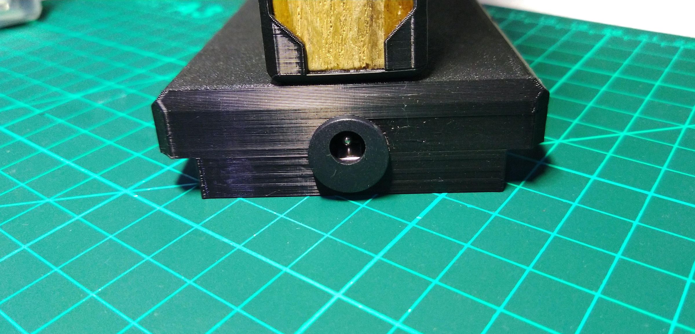 MagnoLamp : a Magnetic Desk Lamp : 7 Steps (with Pictures) - Instructables